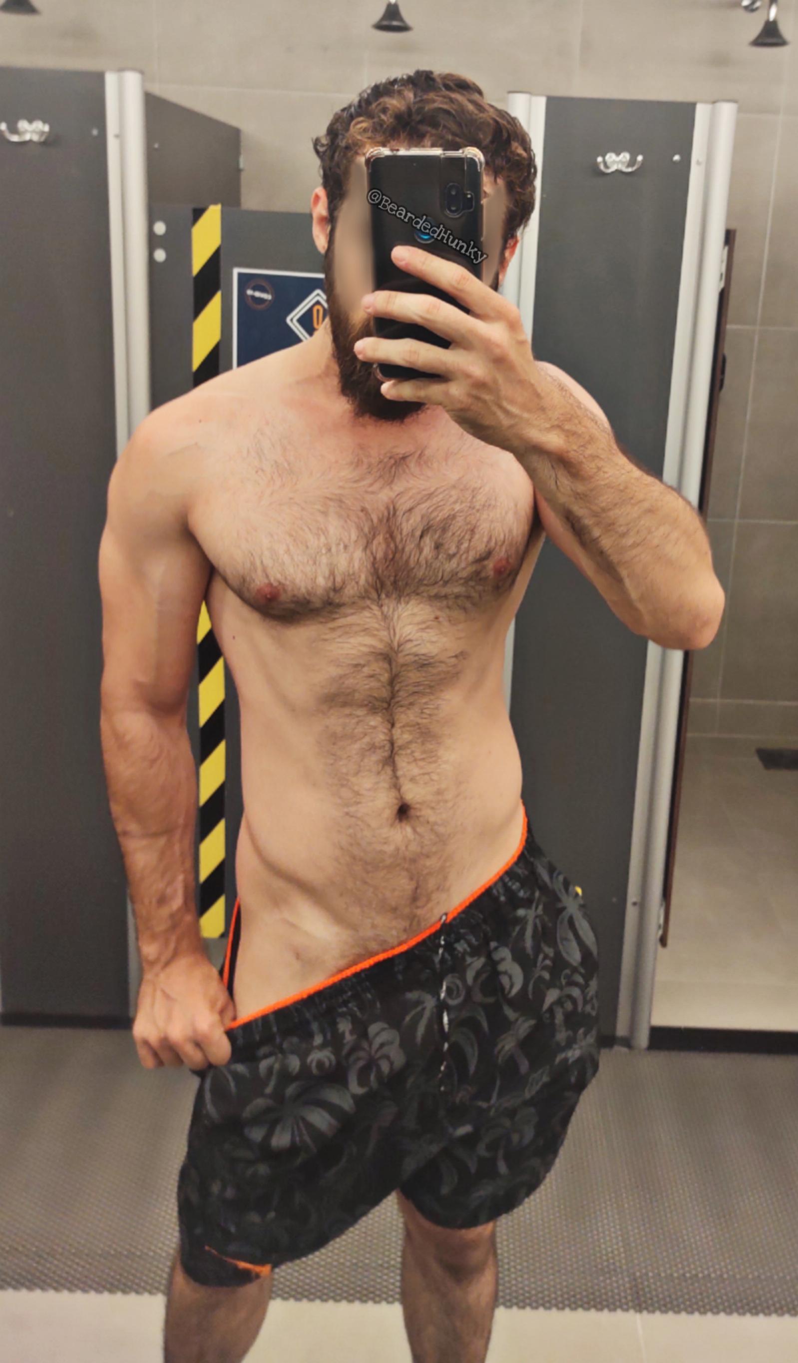 What about this V? | Scrolller