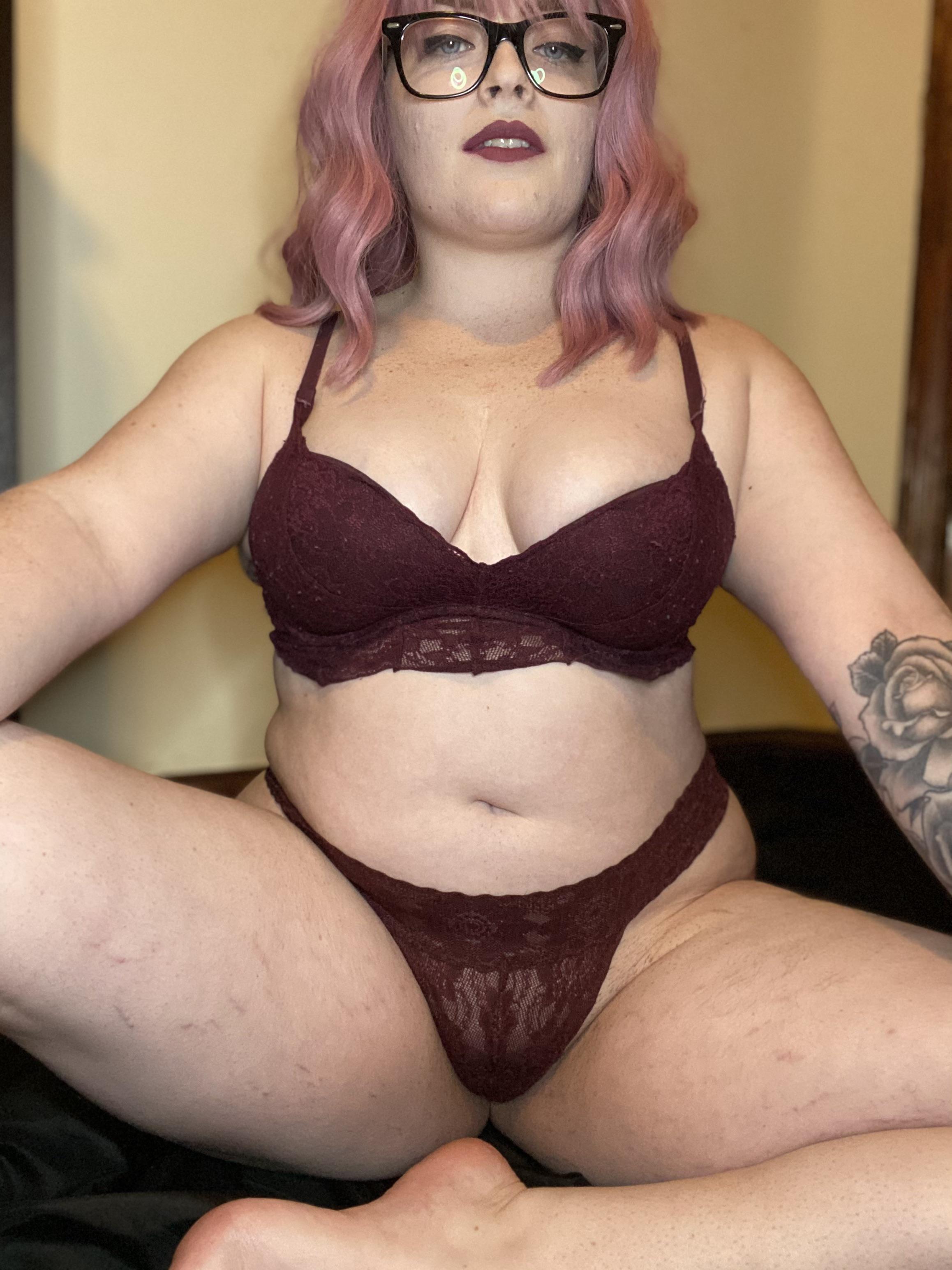 What are you thinking? | Scrolller