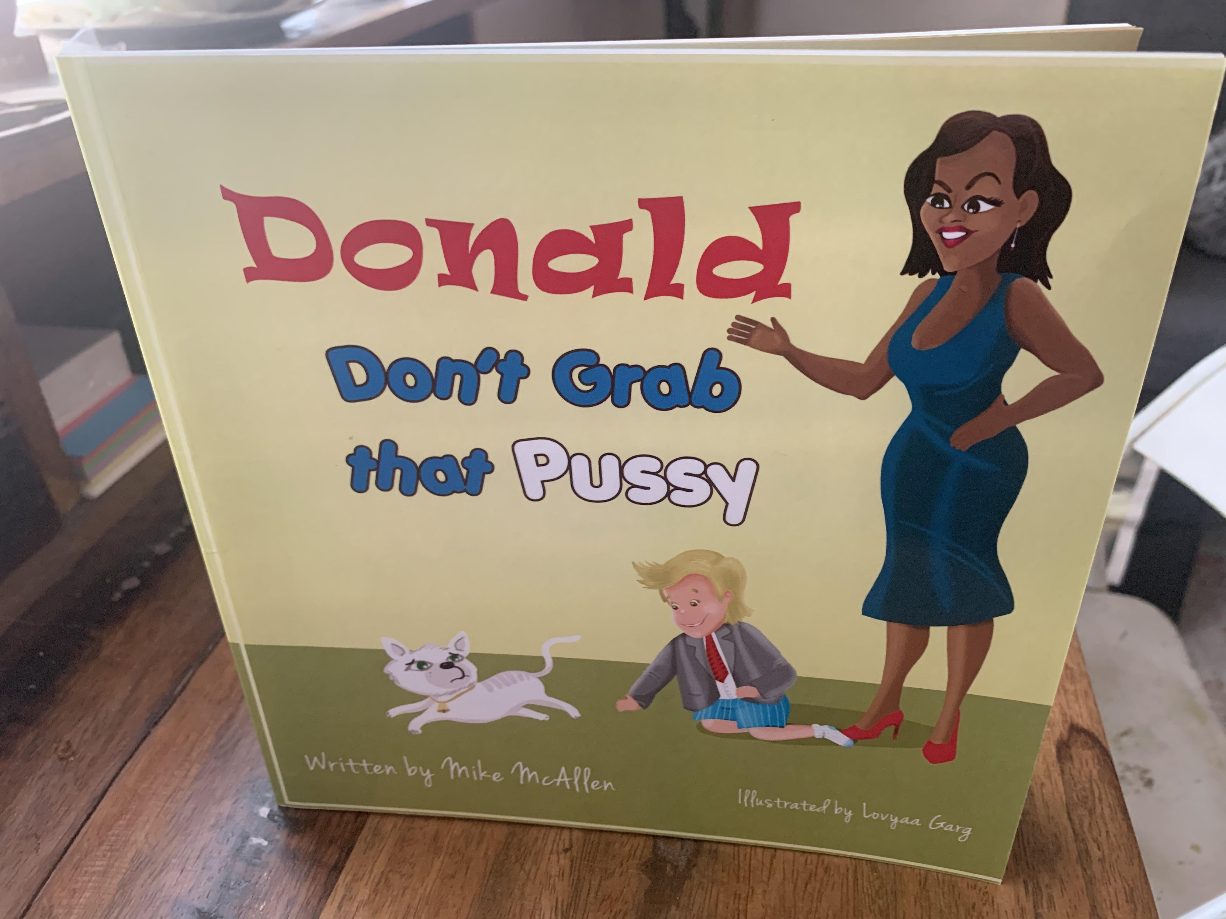 “What books should be in Donald Trump’s presidential Library?” | Scrolller