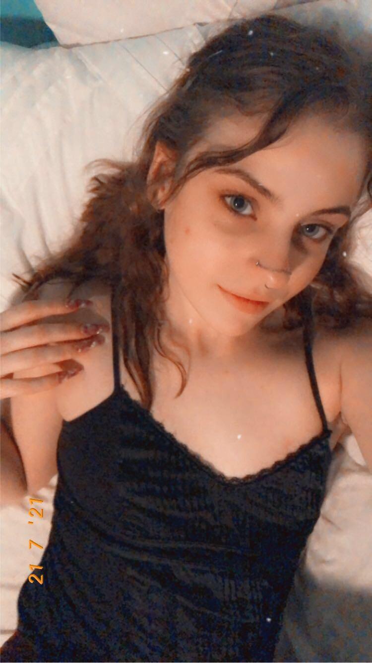 Let’s go skinny dipping? | Scrolller