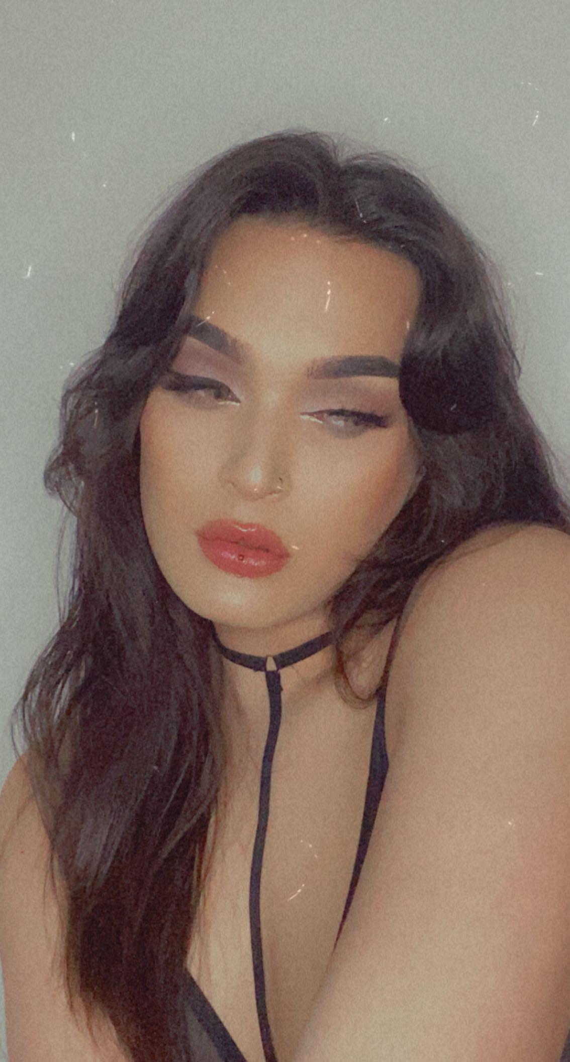 Where my mixed girls at? | Scrolller