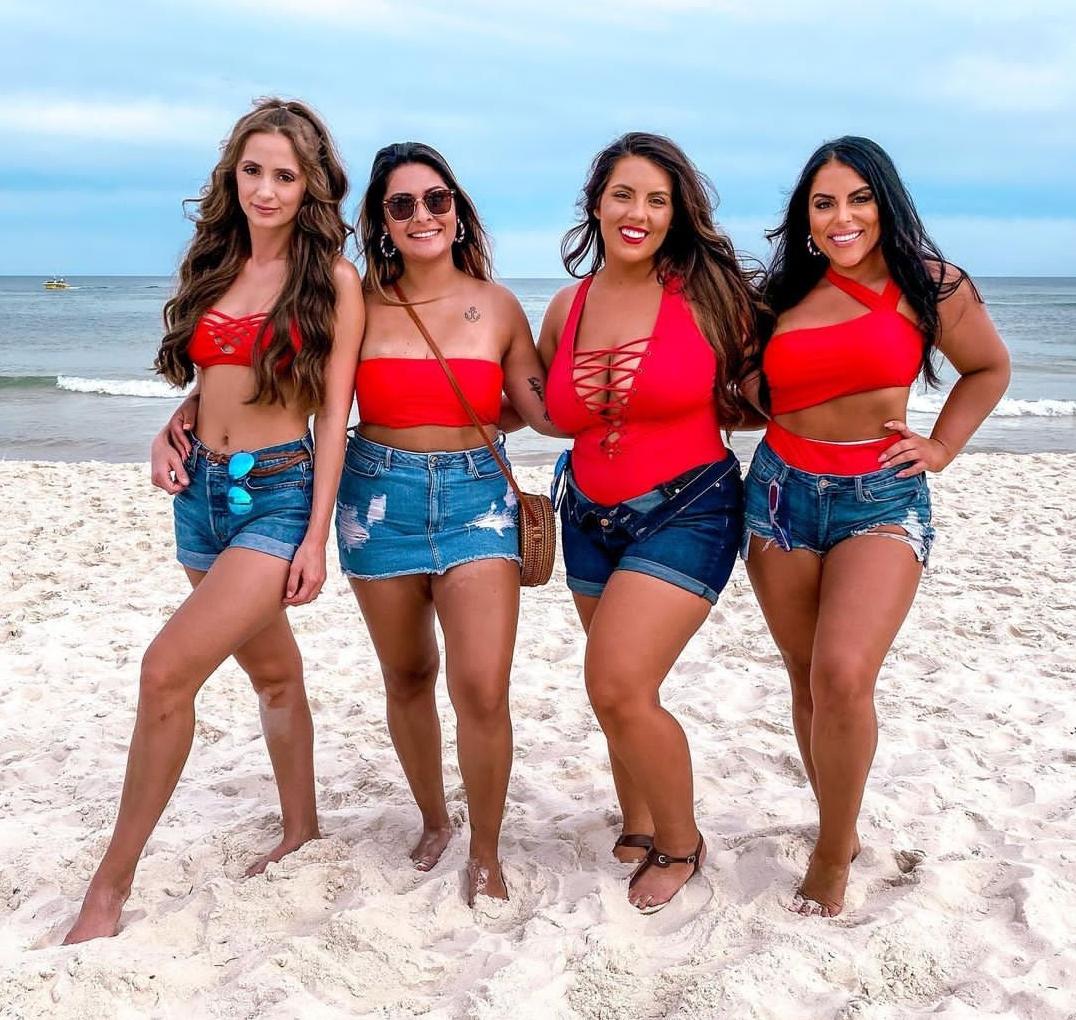 Which shade of red gets your steamy wad? | Scrolller