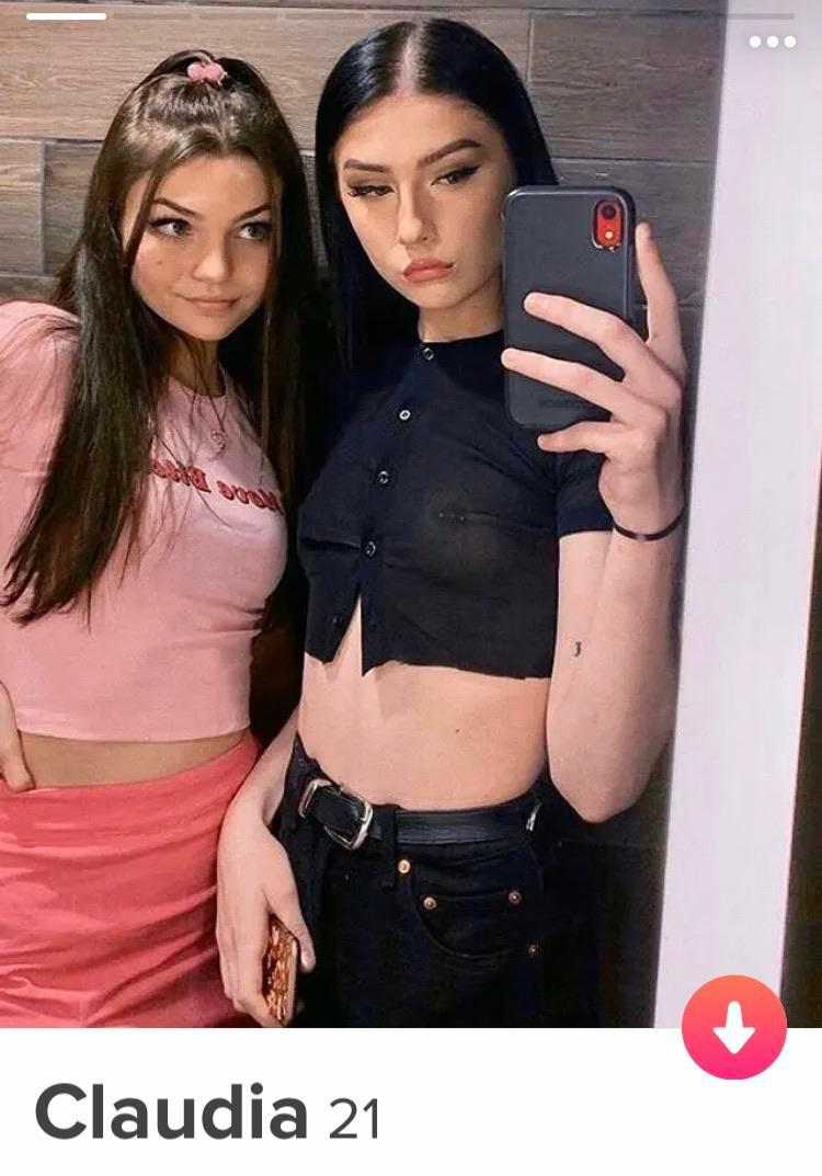 While swiping on tinder | Scrolller