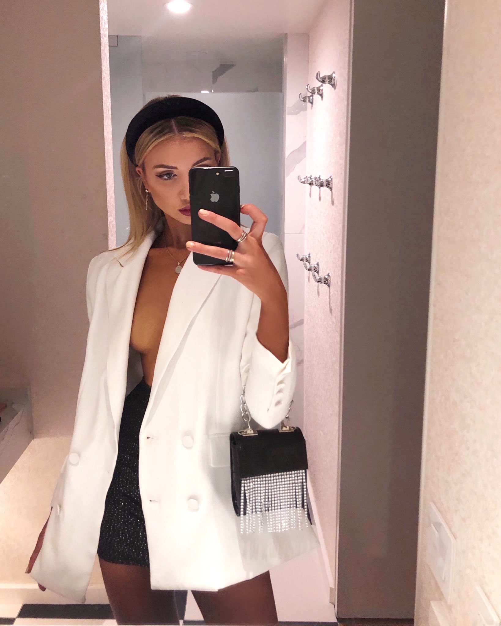 White jacket | Scrolller