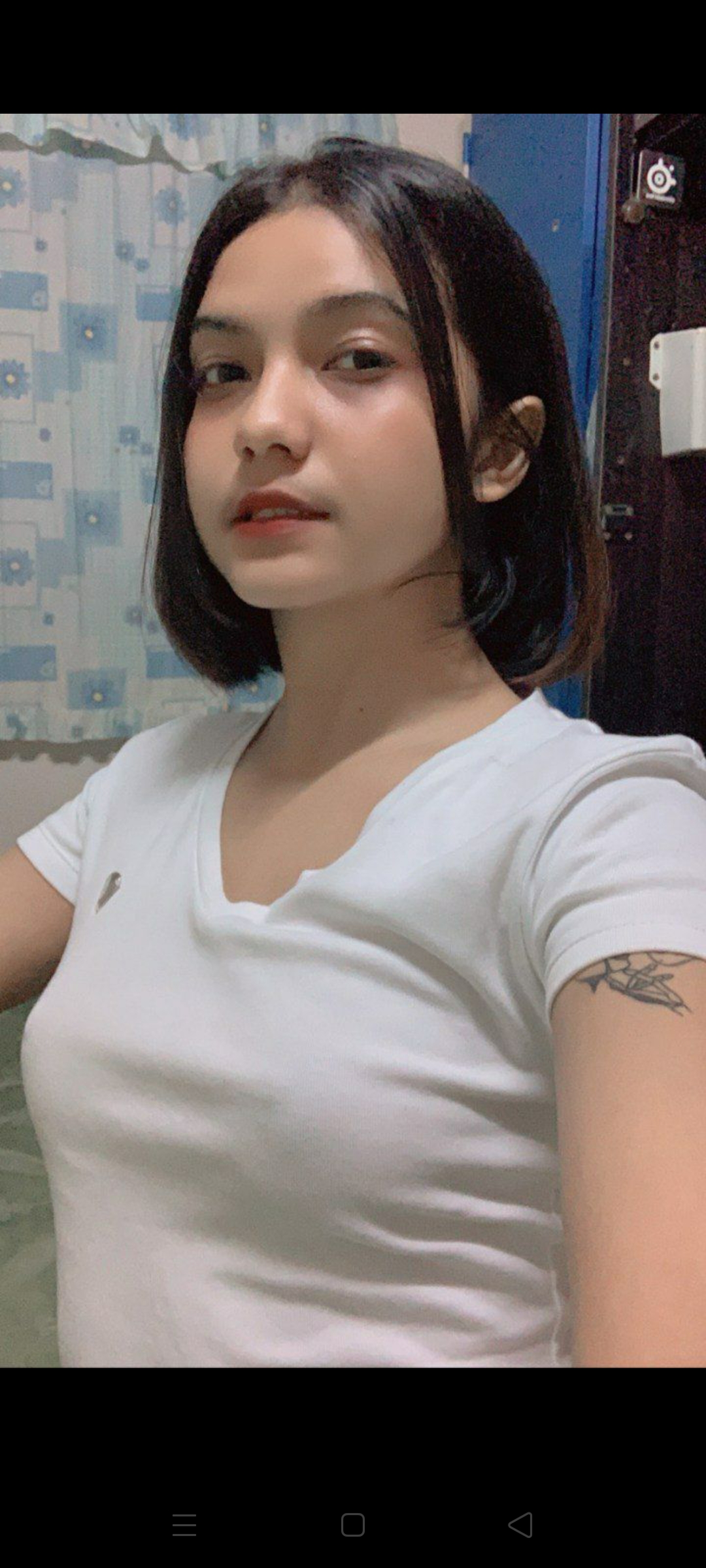 Who is this? | Scrolller