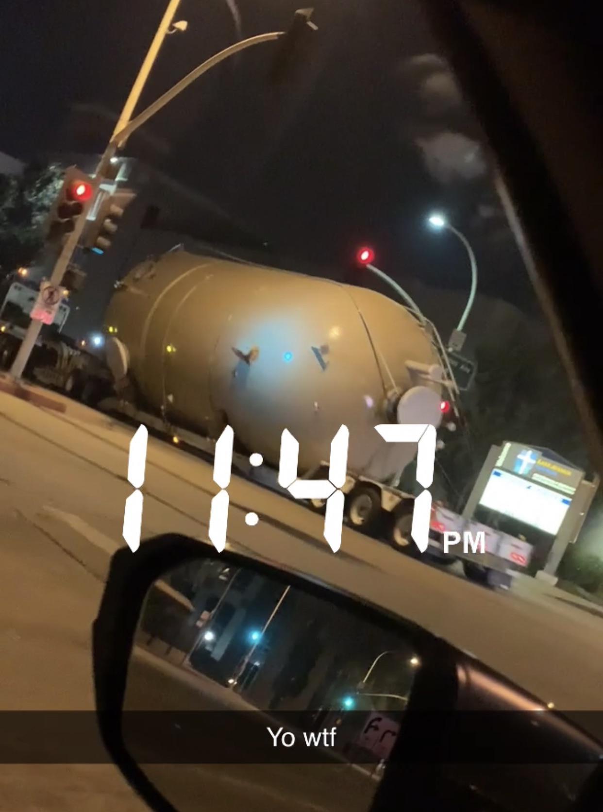 Who ordered the large roentgen anomaly stabilizer? | Scrolller