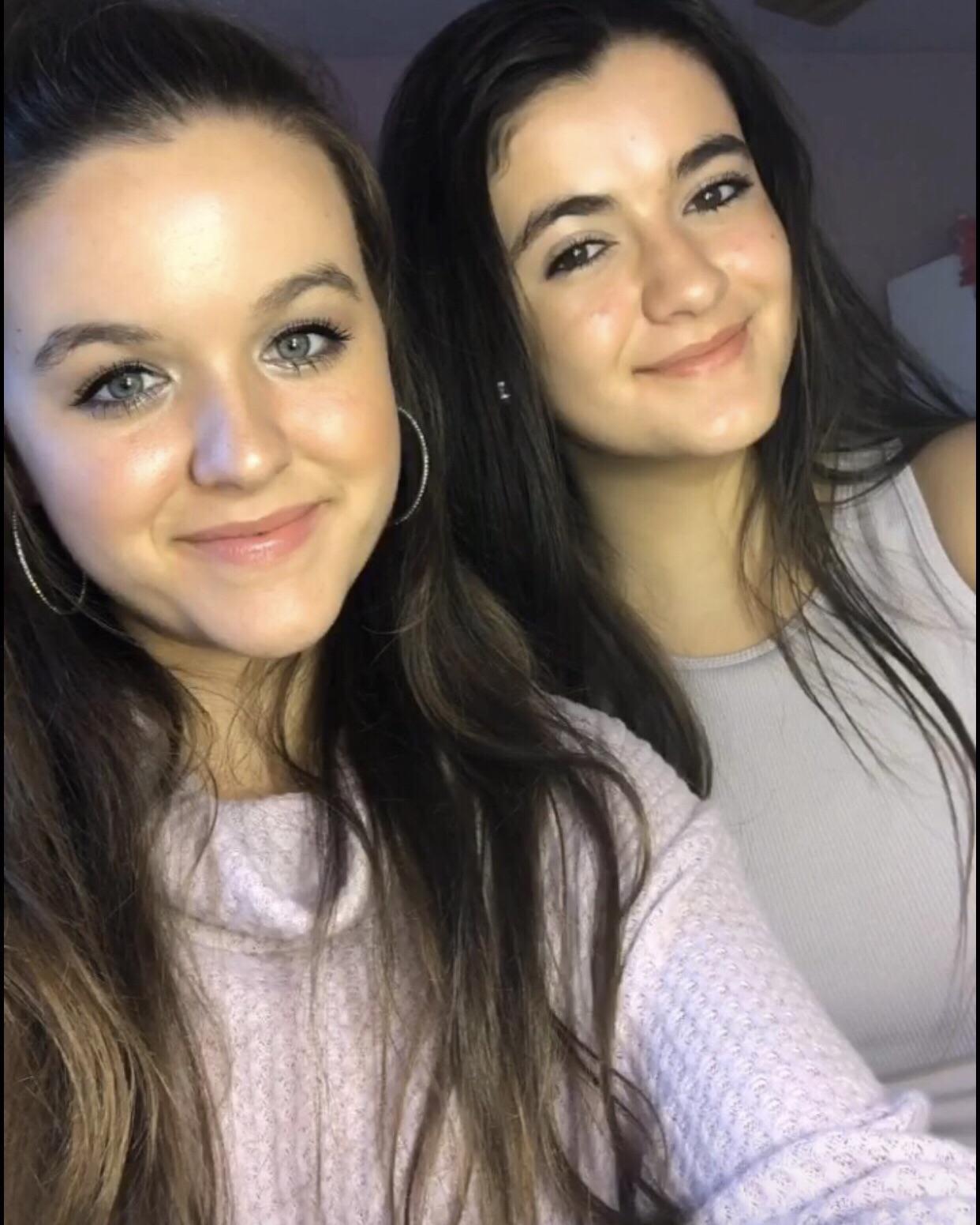 who wants to fuck our faces | Scrolller