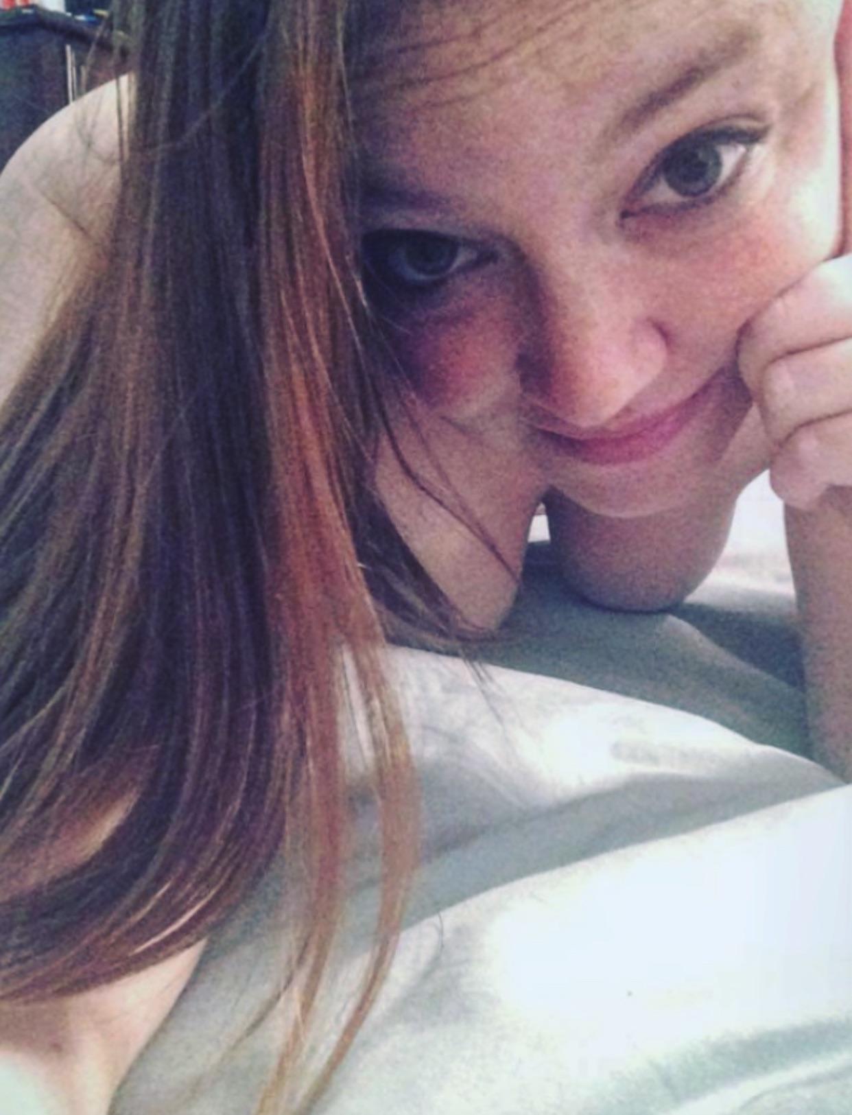 Who wants to have fun with me before hubby comes home? kik gingersweetthang | Scrolller