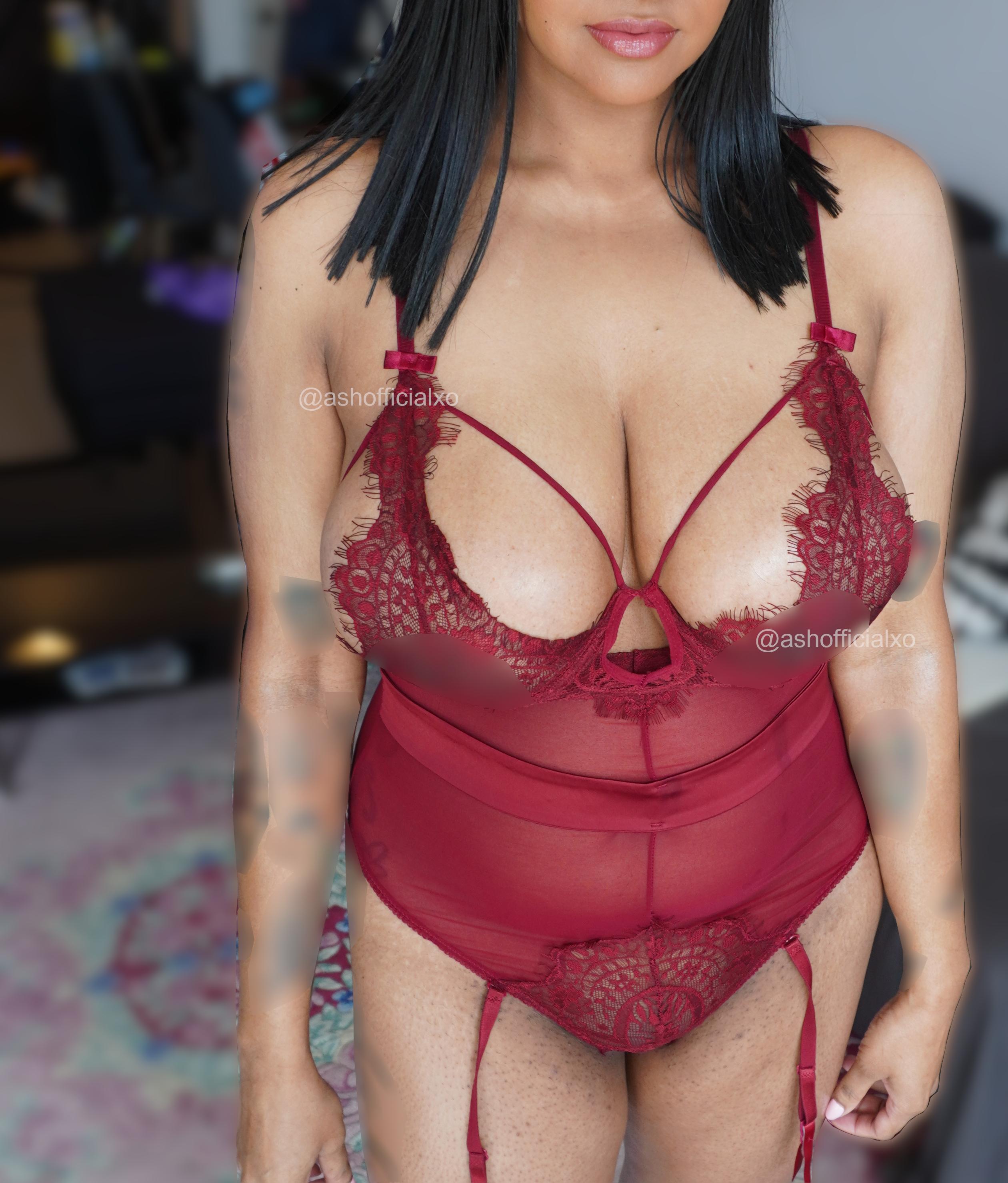 Who wants to keep me warm? | Scrolller