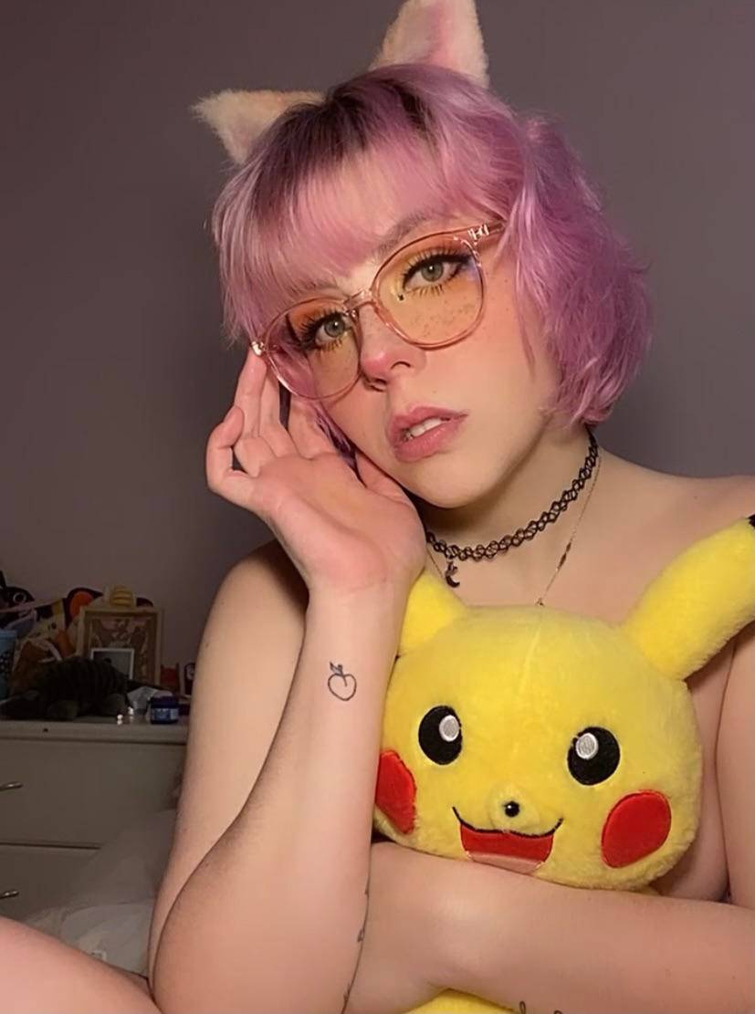 Who wants to play with Pikachu and me? ☺️ | Scrolller