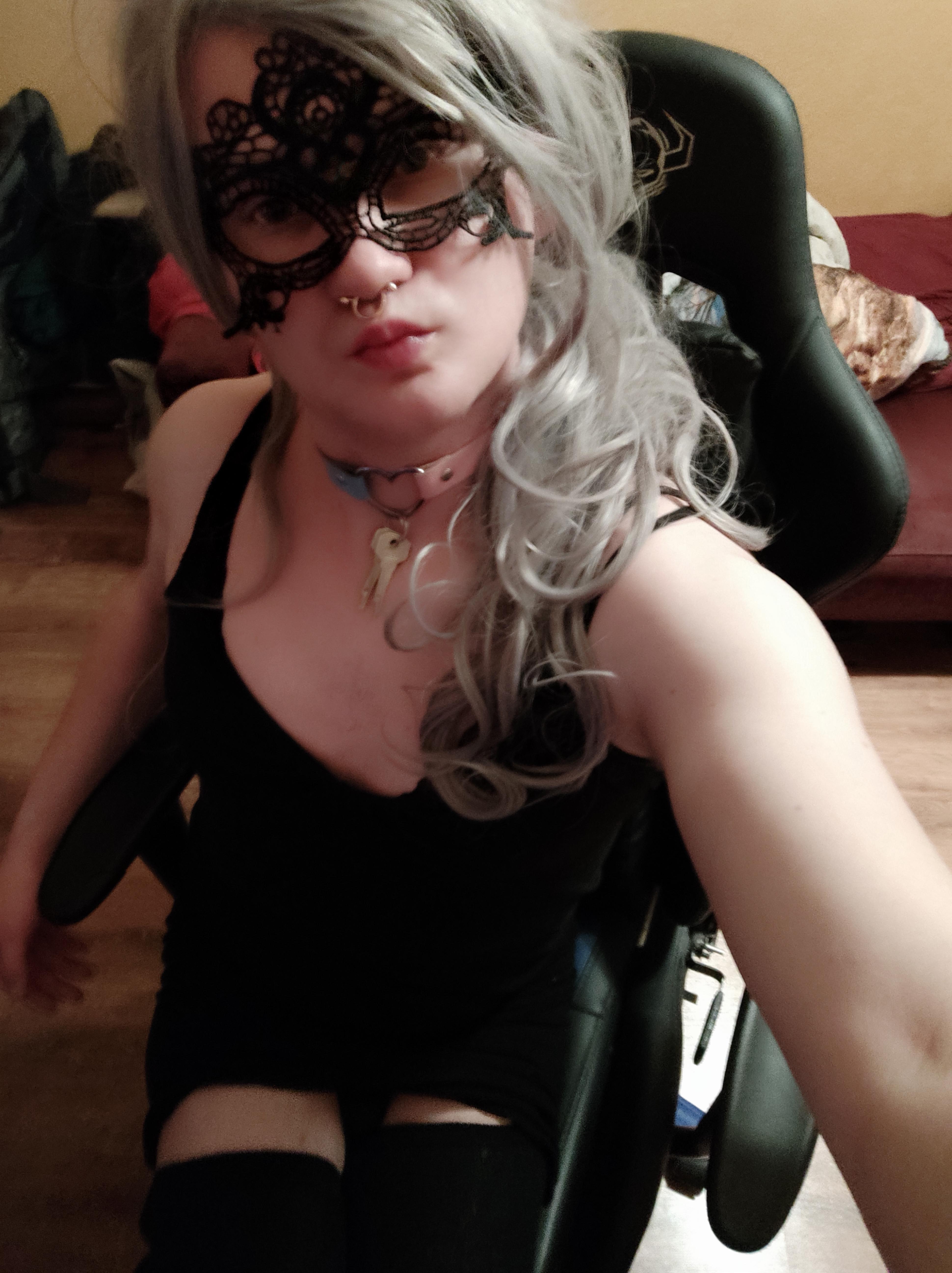 Who will get my sissy cage keys? | Scrolller