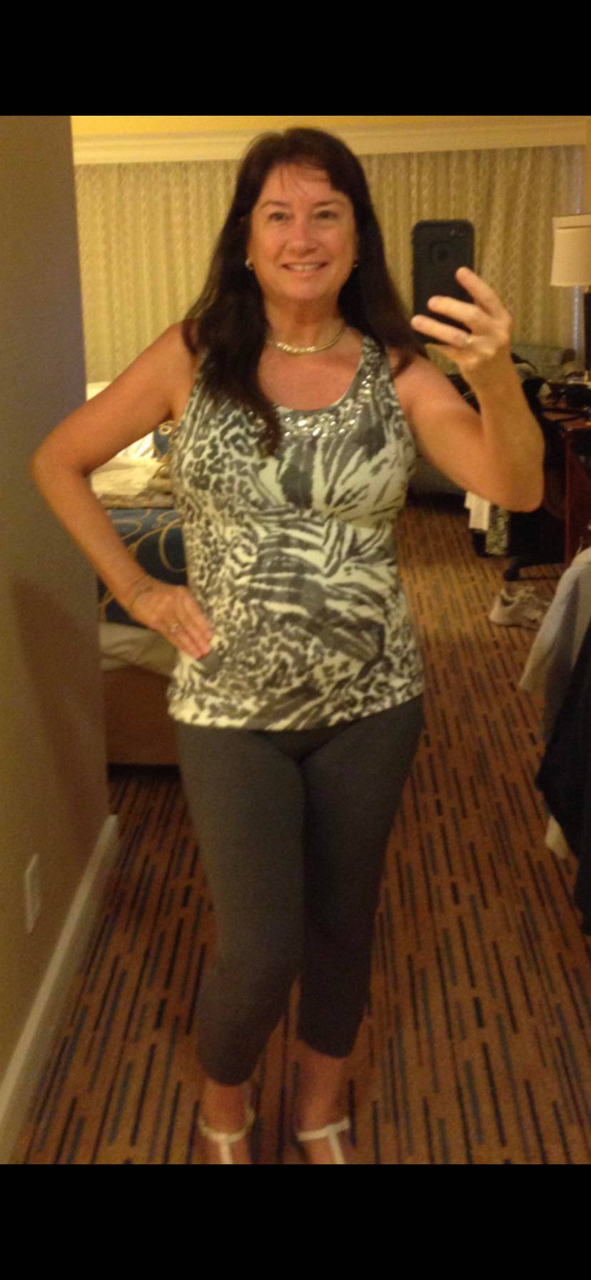 Who would smash this Italian GILF? | Scrolller