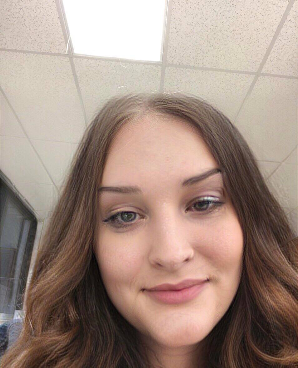 Who would like to make me their gurl?? | Scrolller