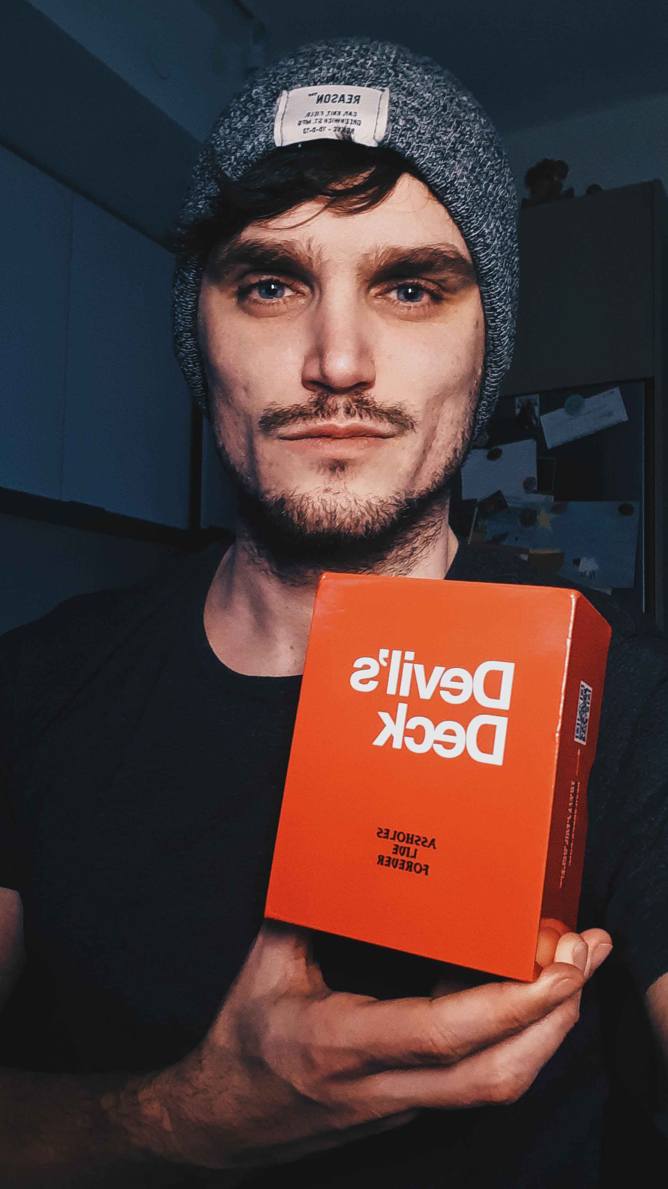 Who's down to play ? | Scrolller