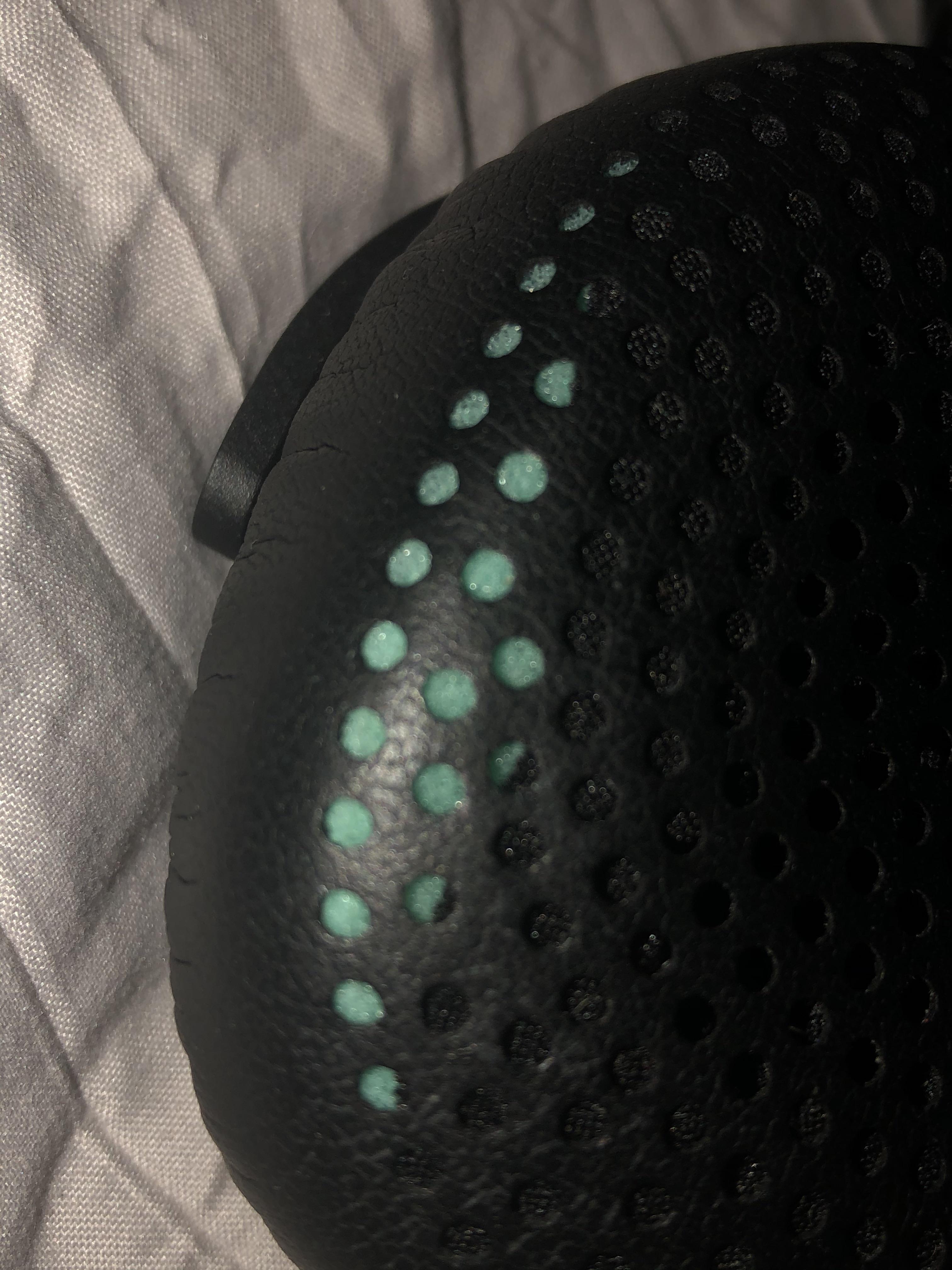 why do my headphones have these green dots inside? is this normal? | Scrolller