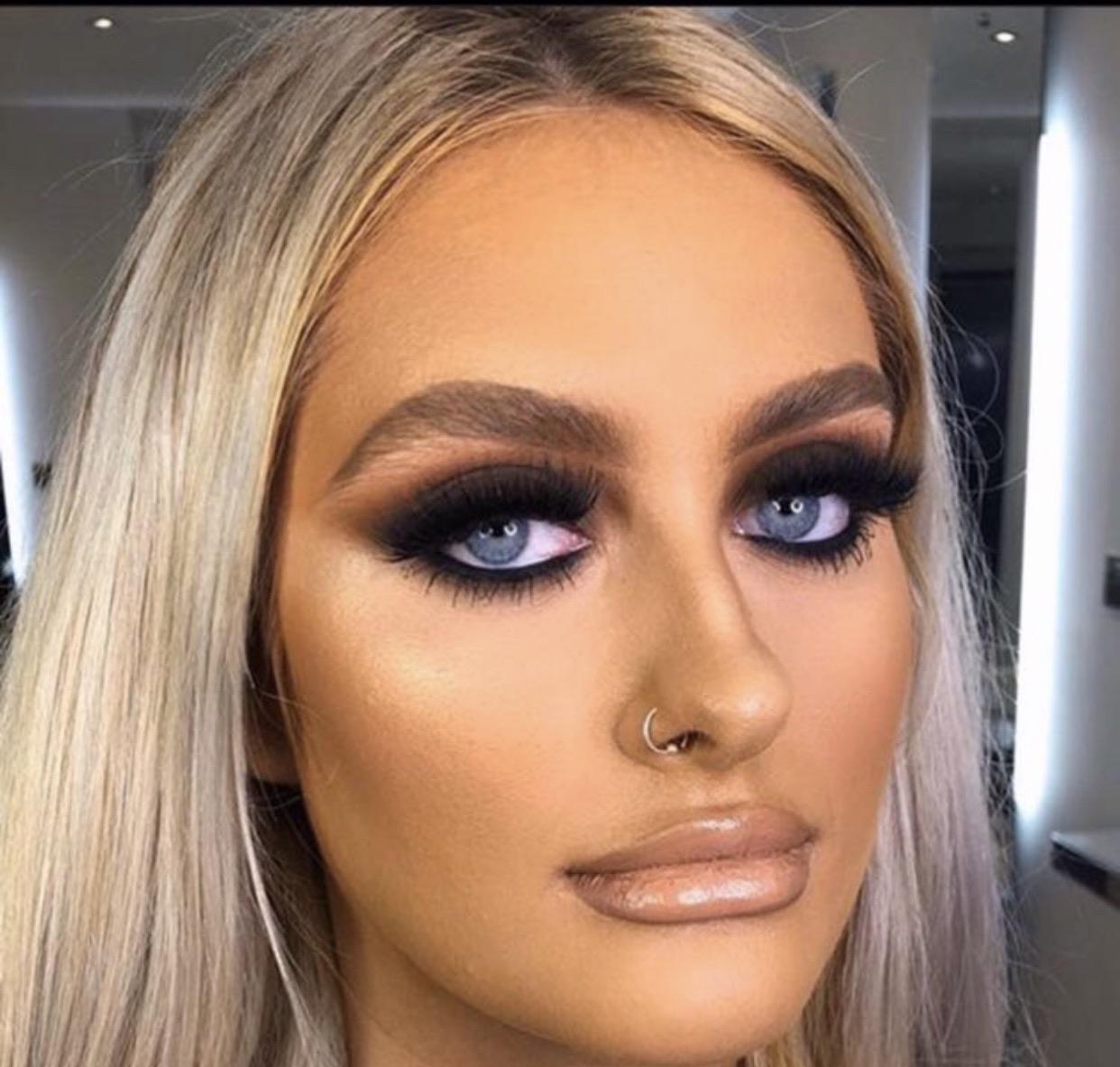 why her face gotta be so muddy | Scrolller