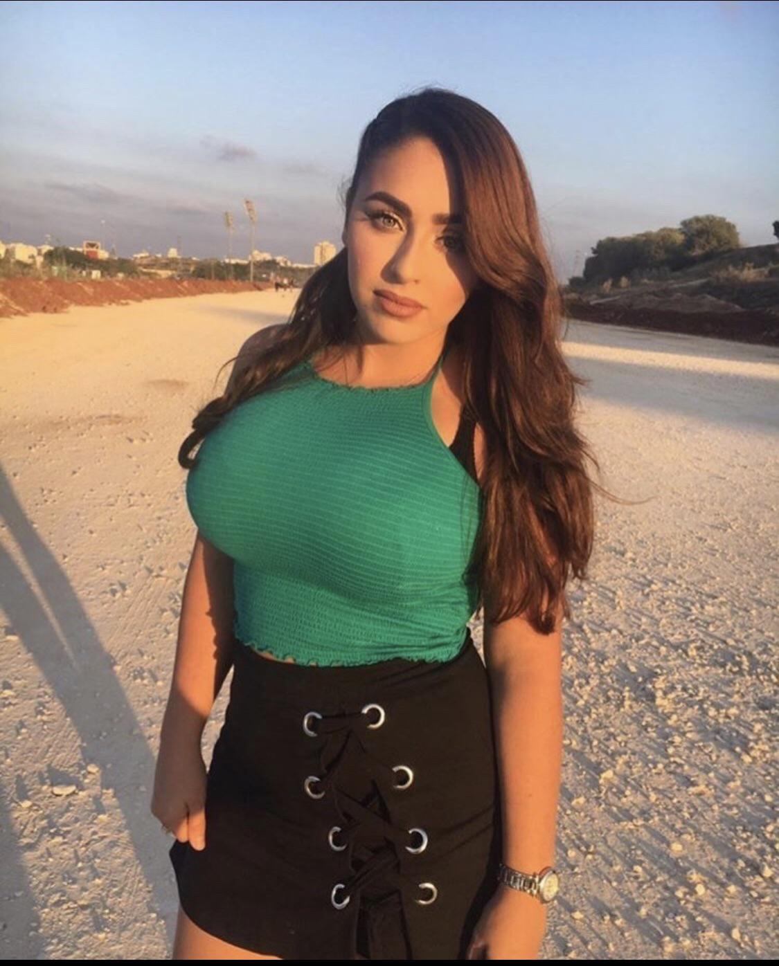 Wide open road | Scrolller