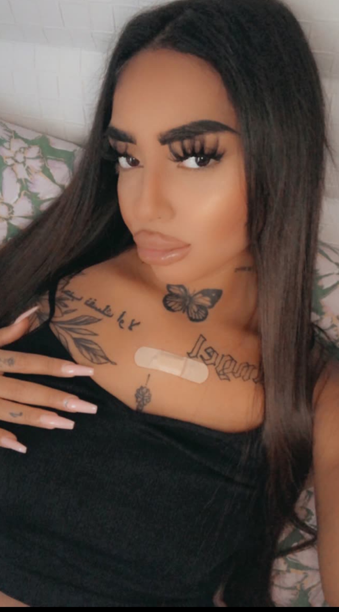 Brauch einen der meine kleinen Schwestern fickt 💦🍆 schreibt mir | Scrolller