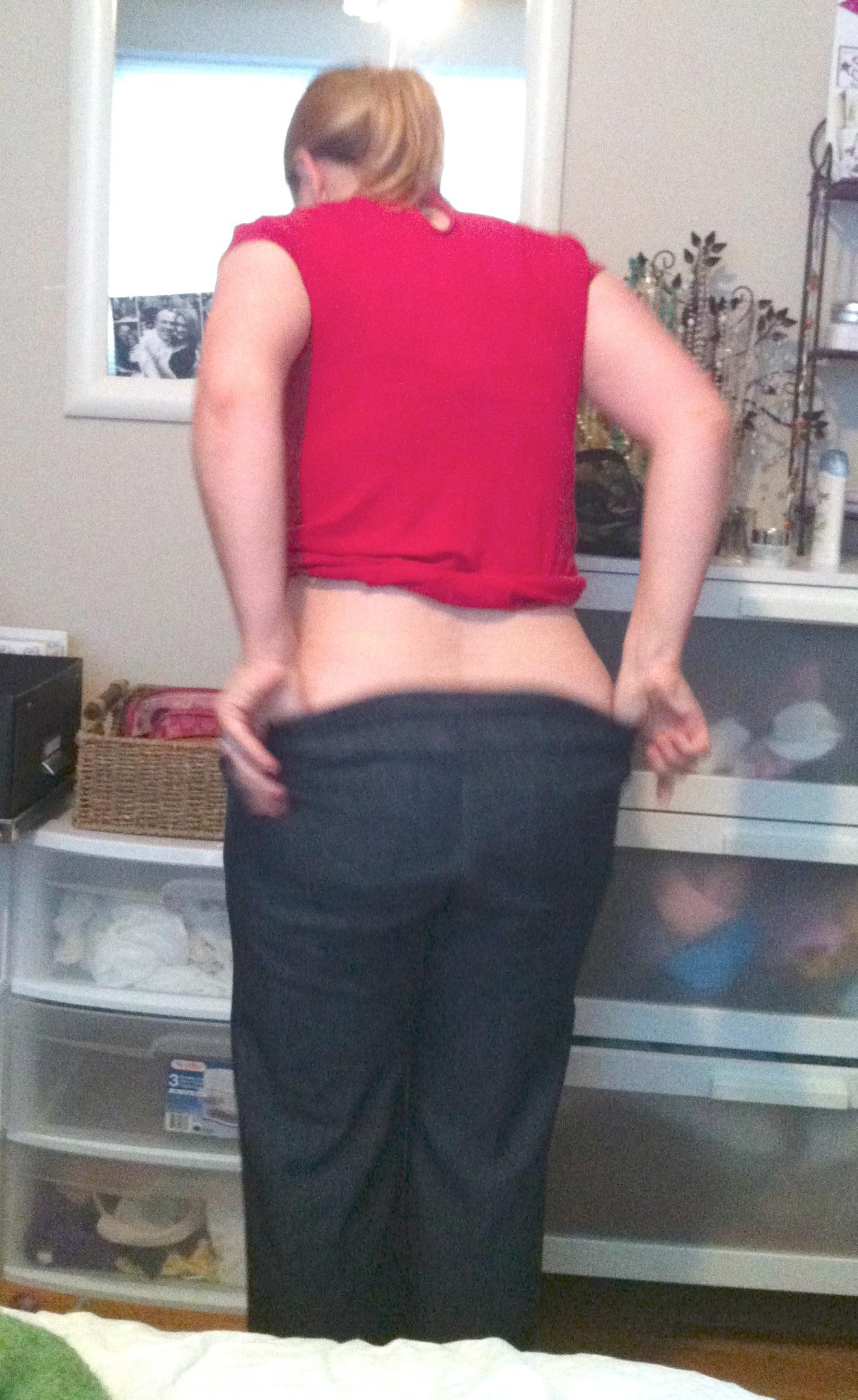 Wife pulling her pants down | Scrolller