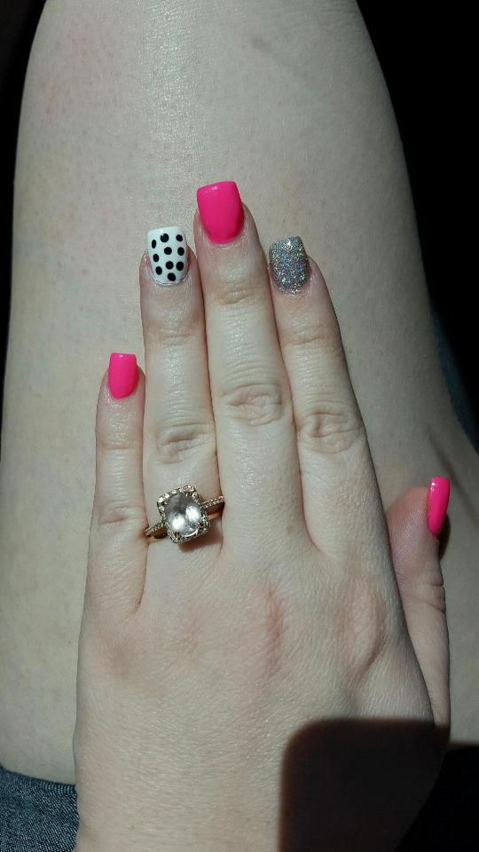 Wife's new nails. | Scrolller