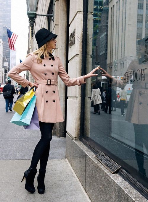 Window shopping | Scrolller