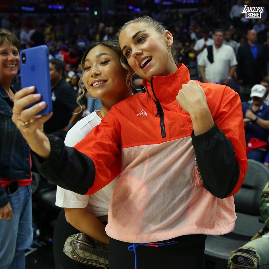 With Chloe Kim | Scrolller