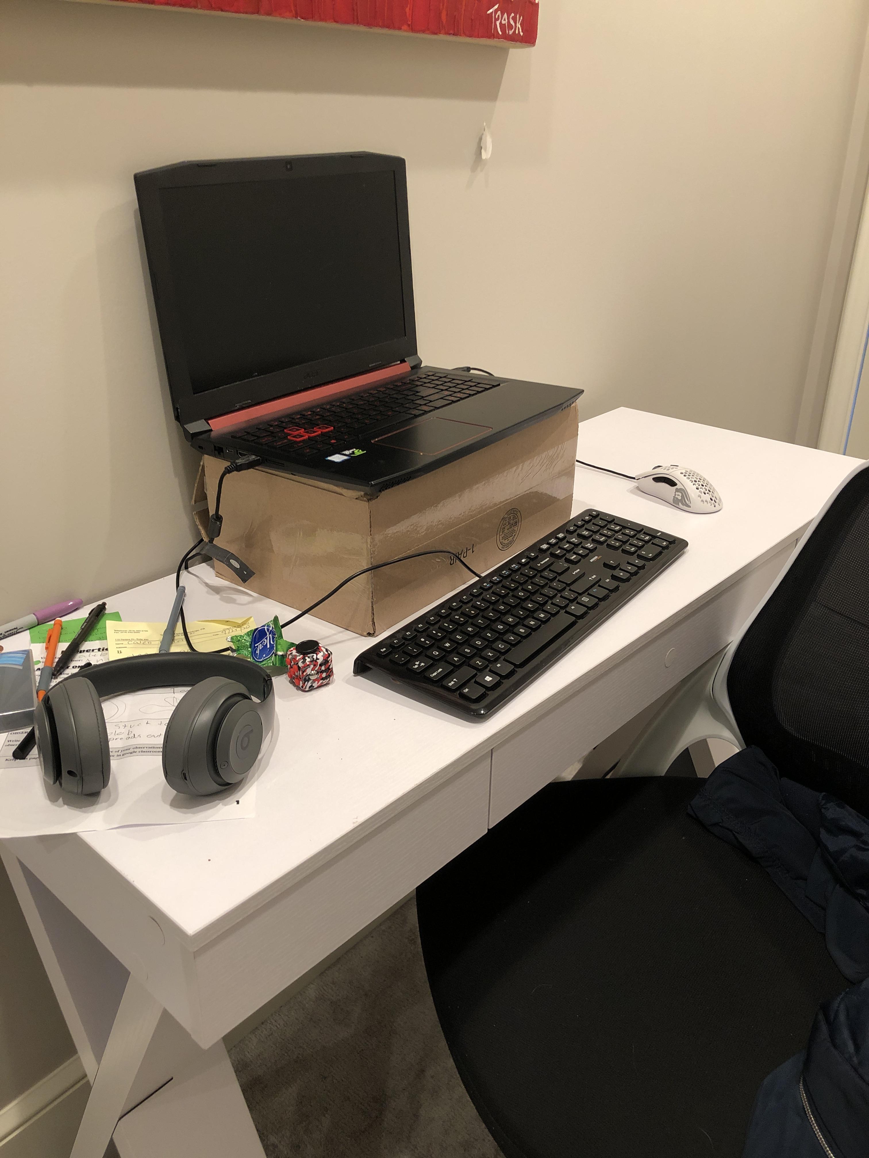 With that Amazon keyboard | Scrolller