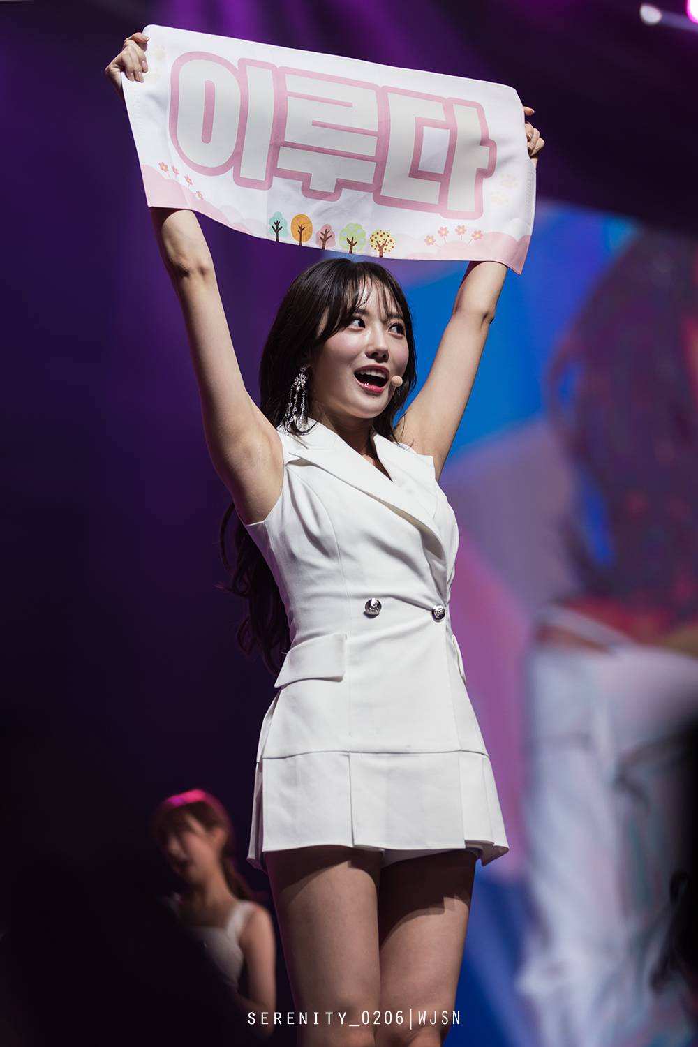 WJSN Luda | Scrolller