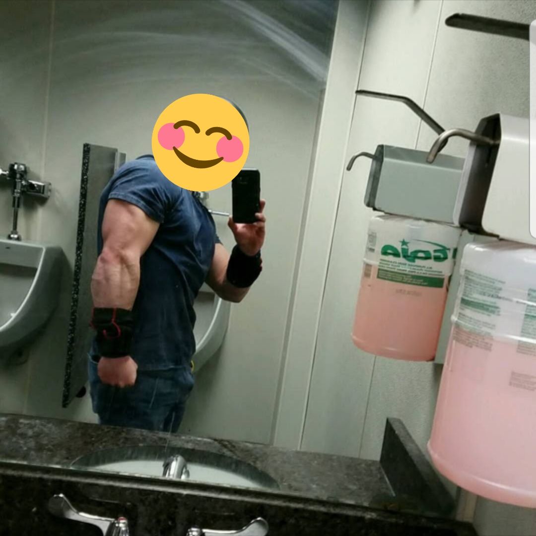 Work Bathroom Flex | Scrolller