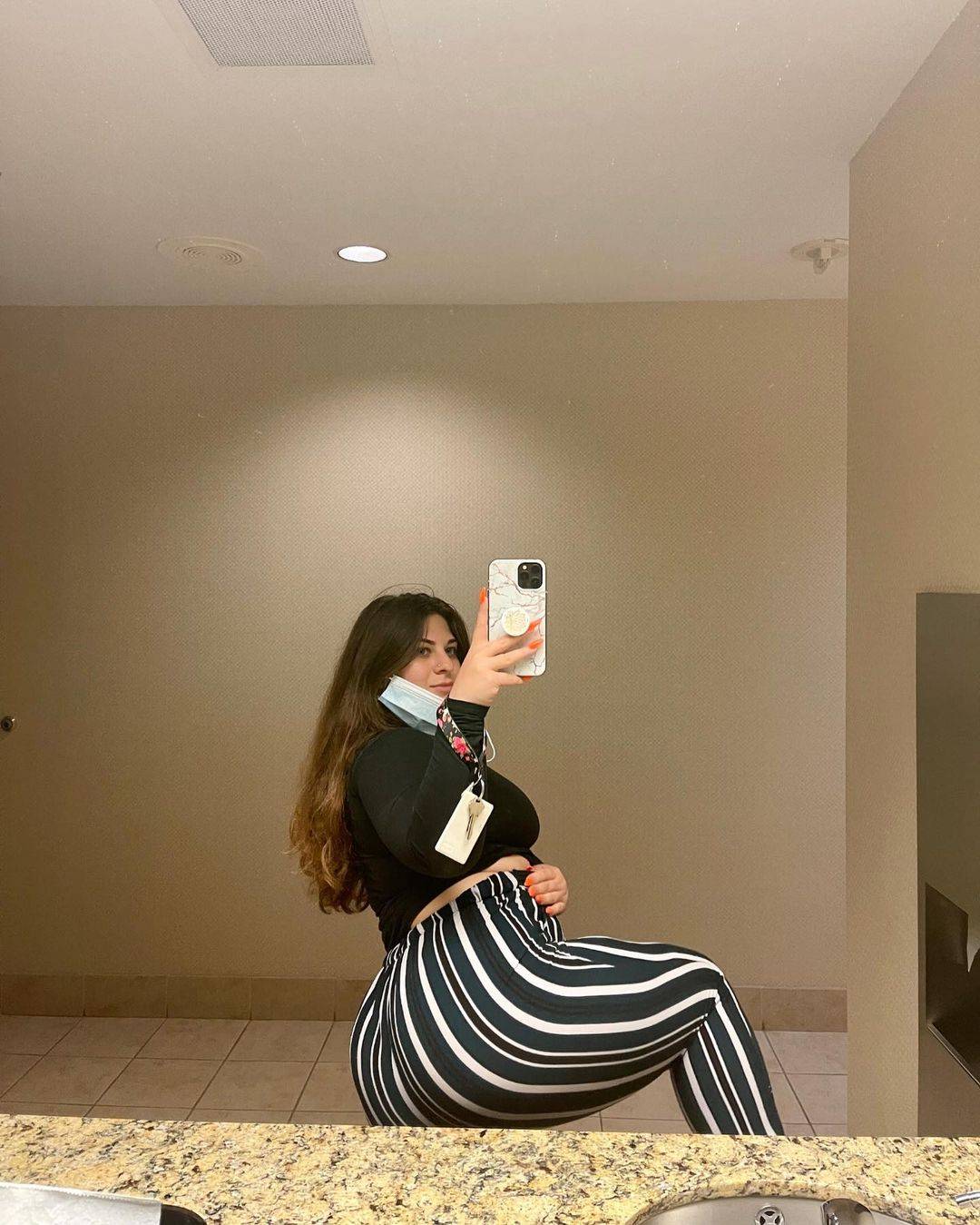 Work booty | Scrolller