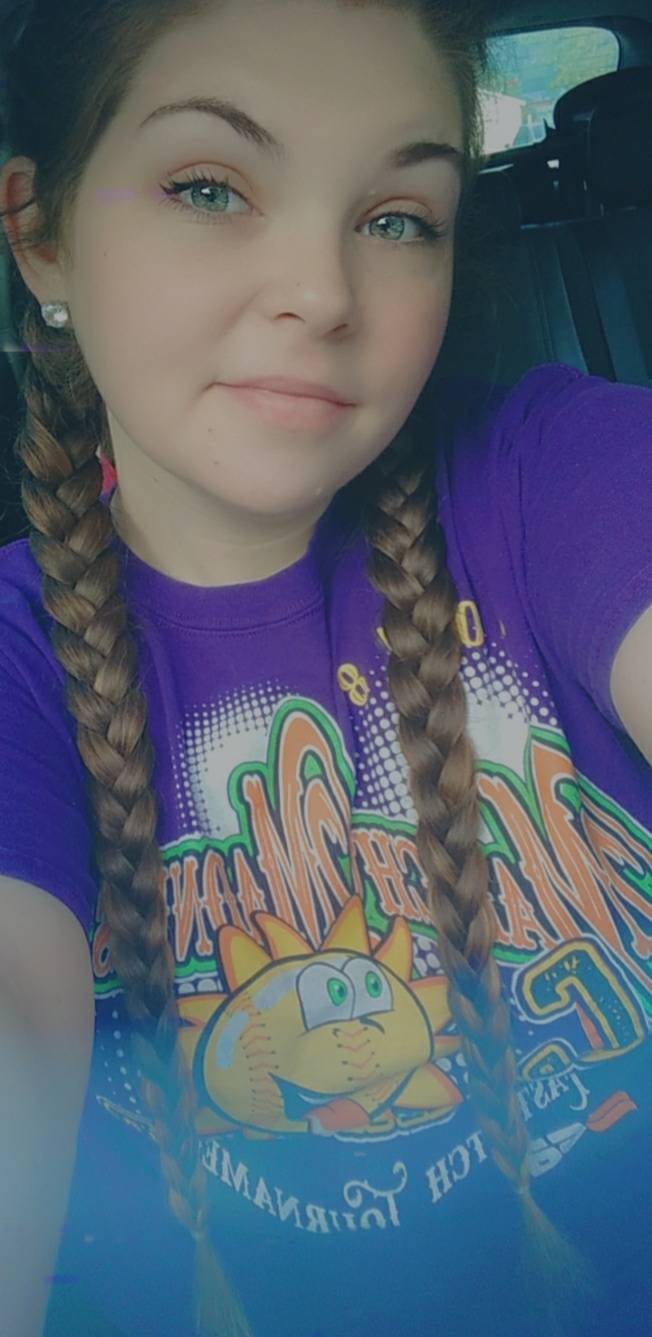 Work braids💜 | Scrolller