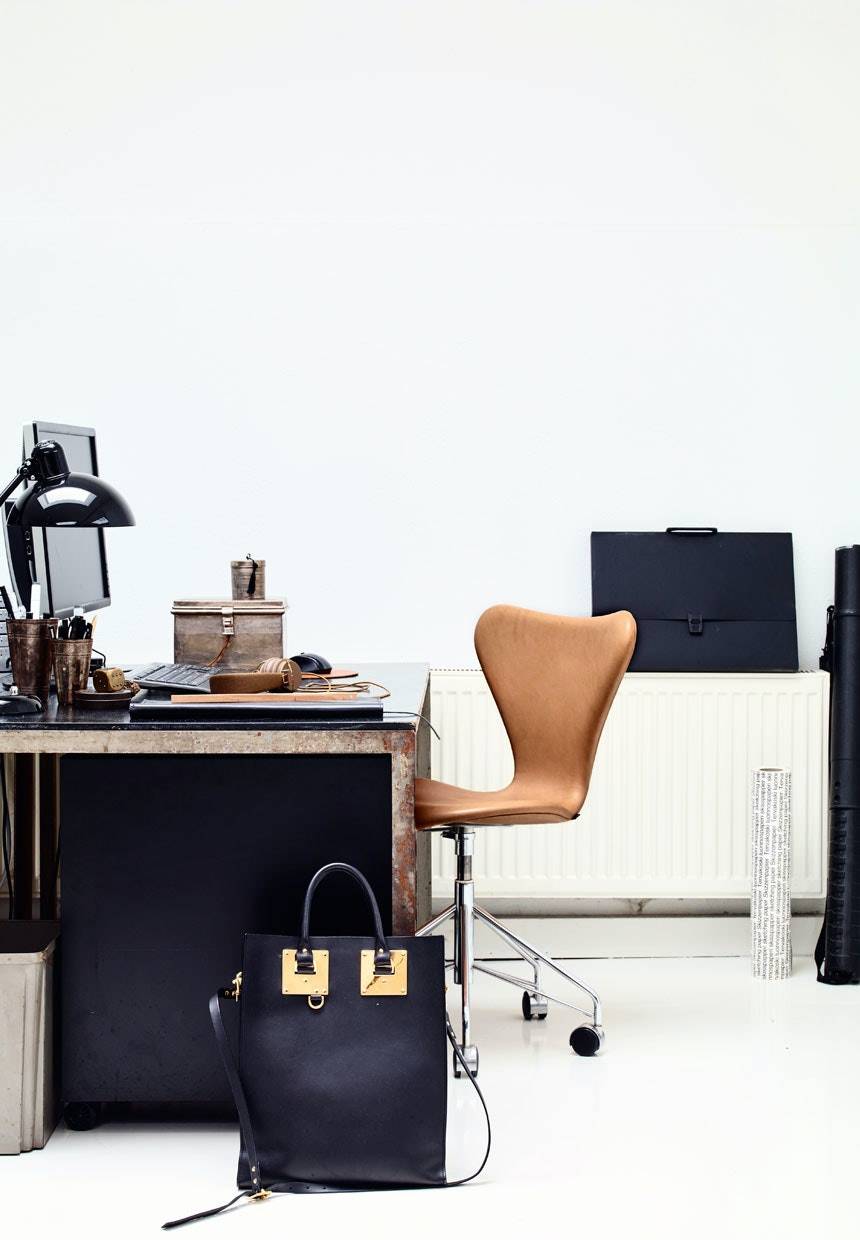 Work station | Scrolller