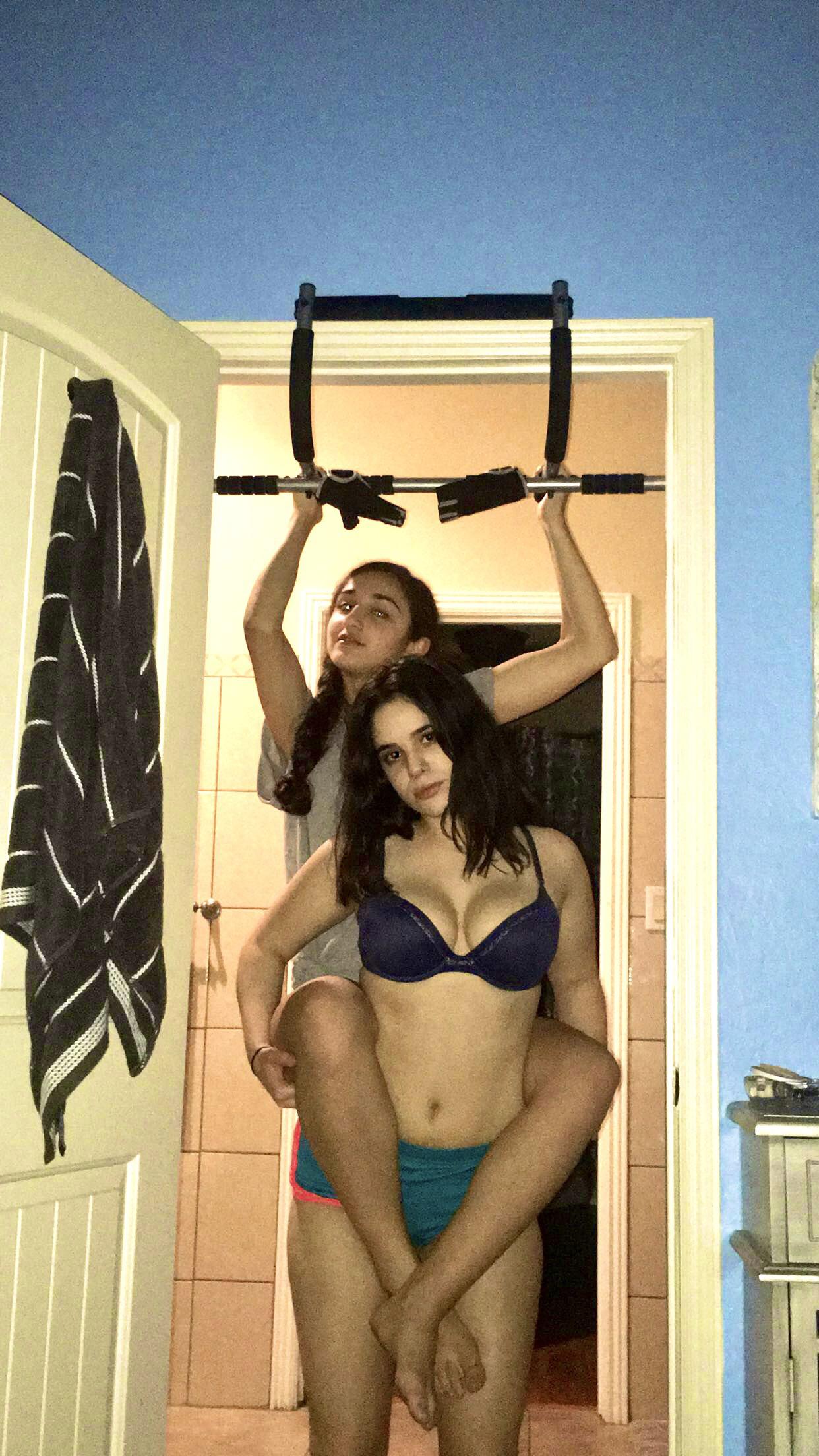 Workout buddies | Scrolller