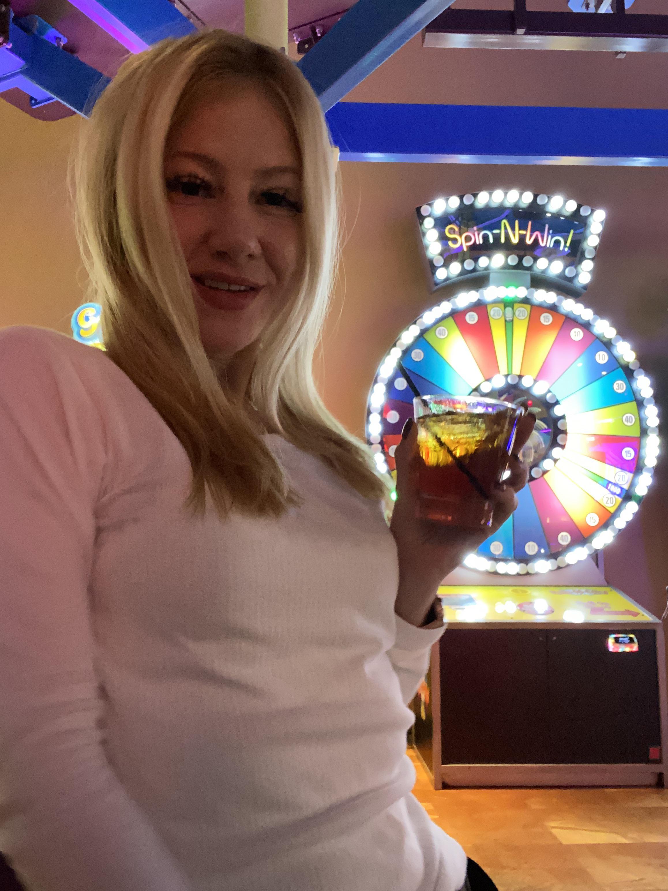 Would u like to watch? | Scrolller