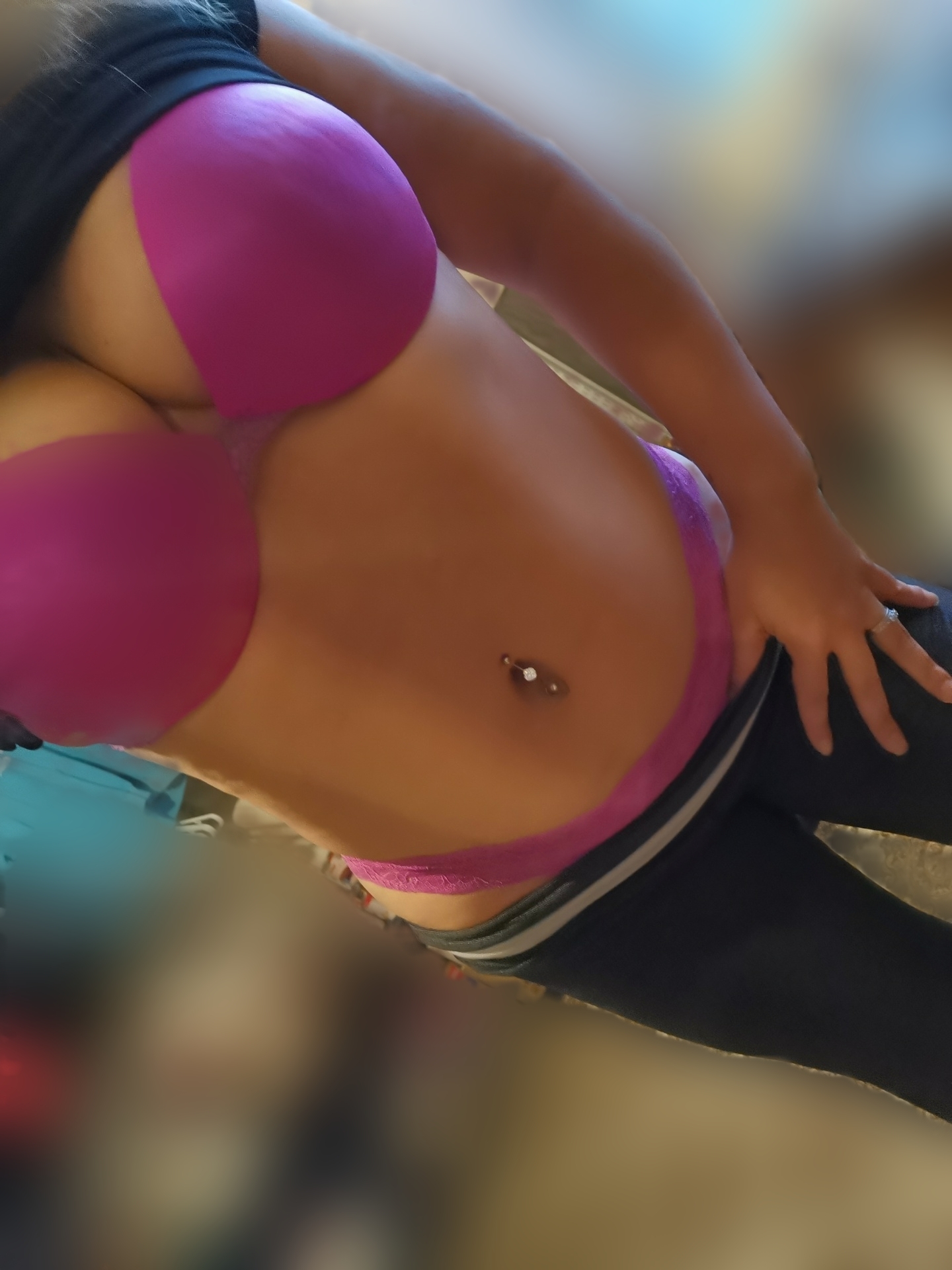 Matching 😘 | Scrolller