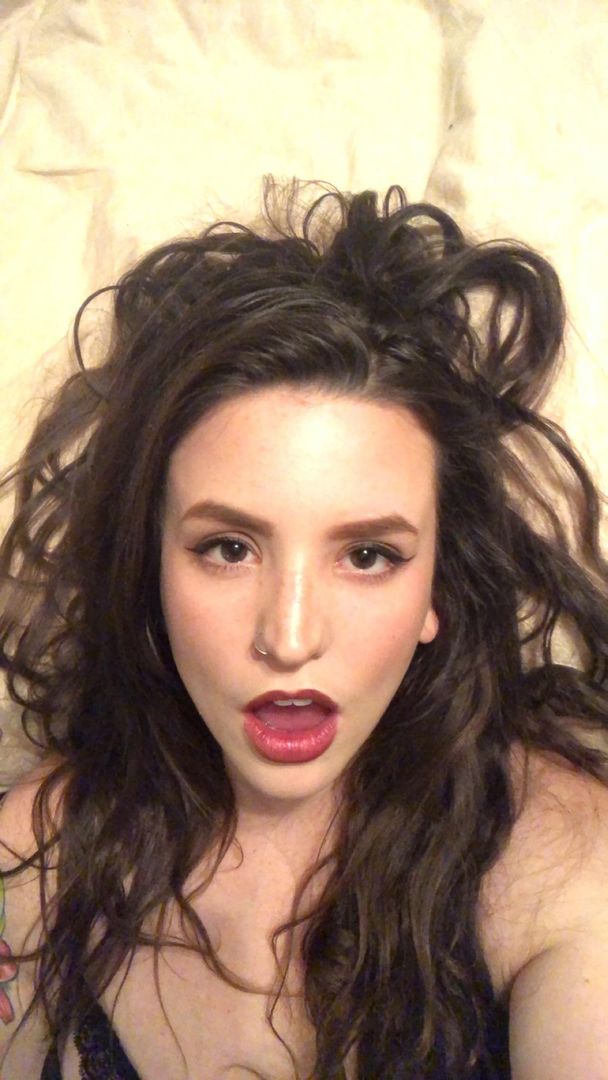 Wouldnt You Rather Blow Your Load On This Face Scrolller