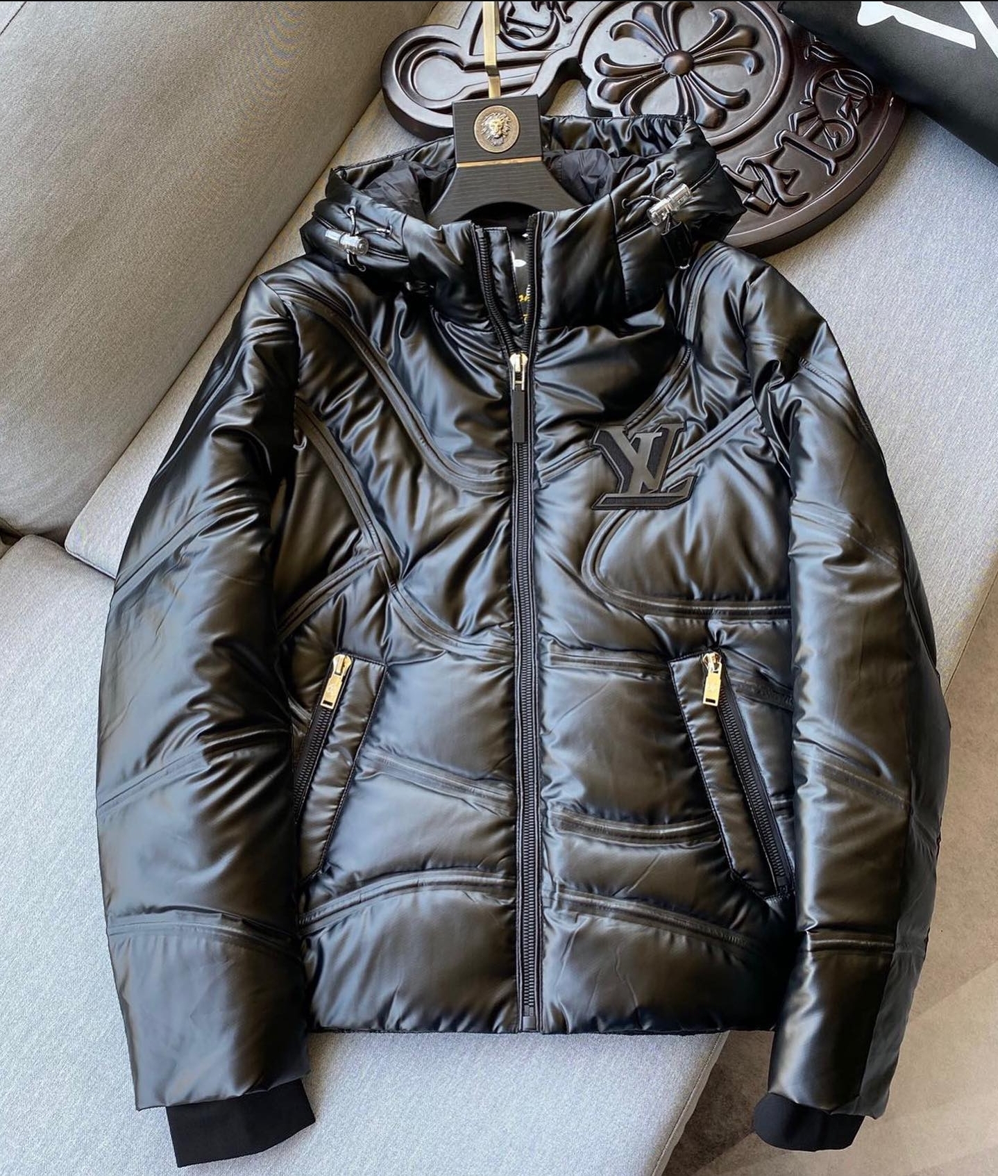 [WTC] LOUIS VUITTON JACKET | Scrolller