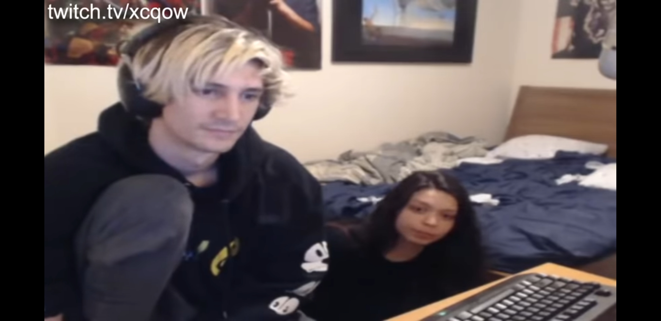 Xqc Chillin With Carly From Icarly Scrolller