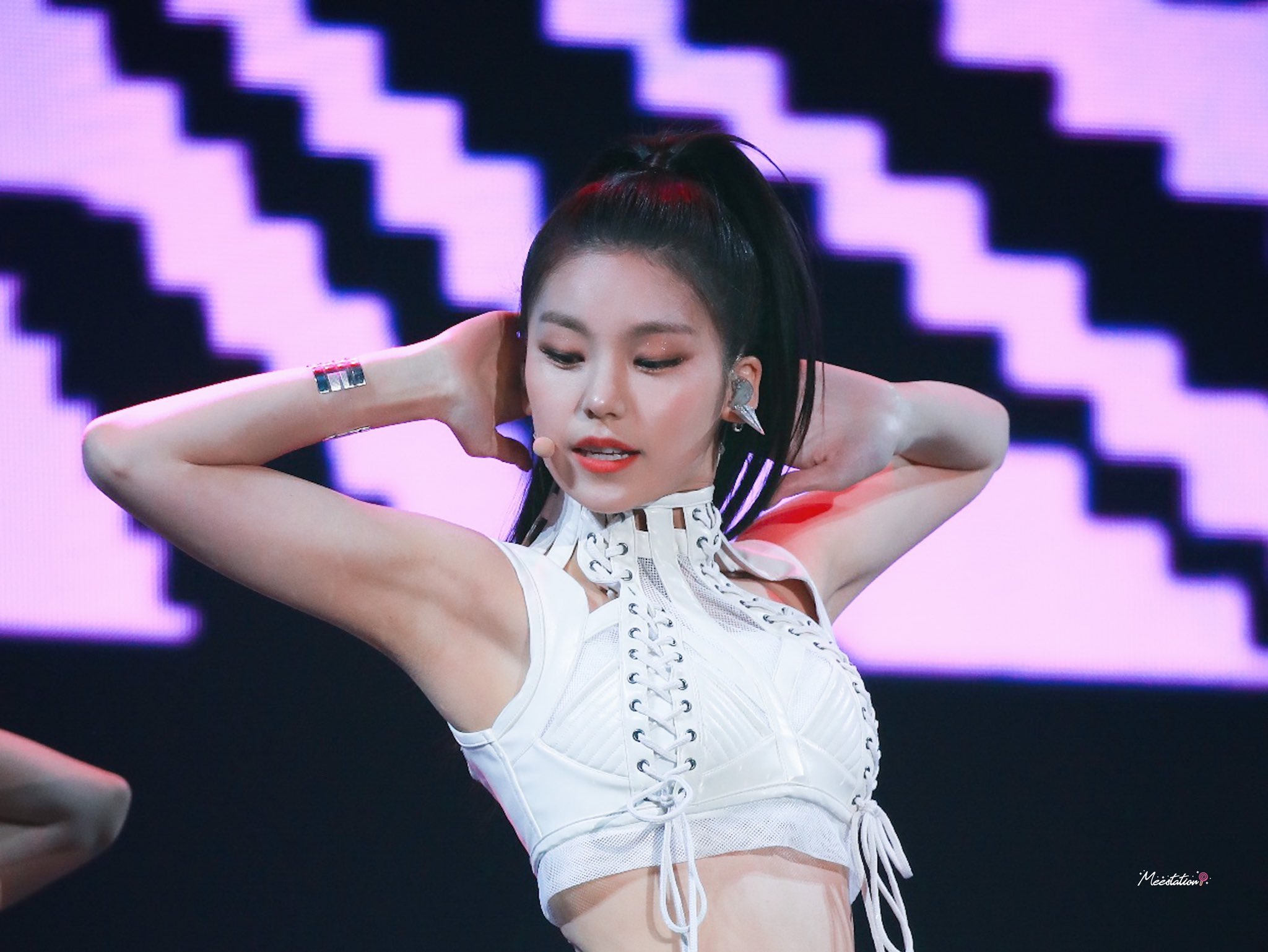 Yeji - Itzy | Scrolller