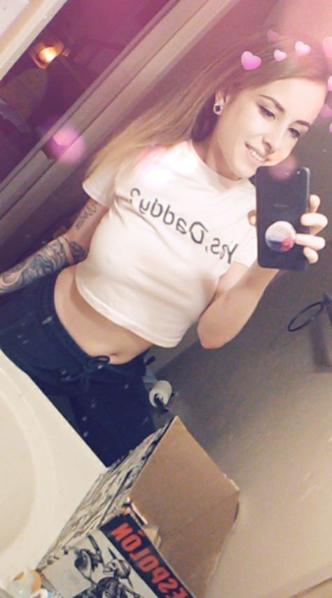 Yes, daddy 😈💕 (OC)(23F) | Scrolller