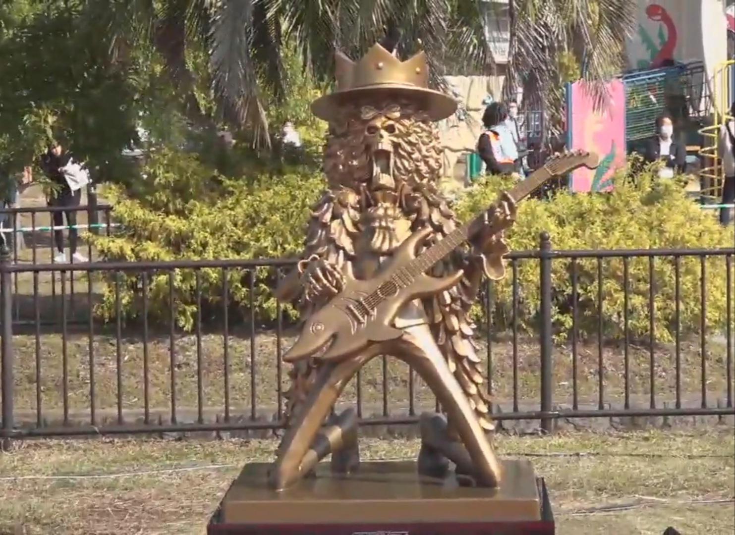 Yohohoho! Brook statue officially revealed! | Scrolller