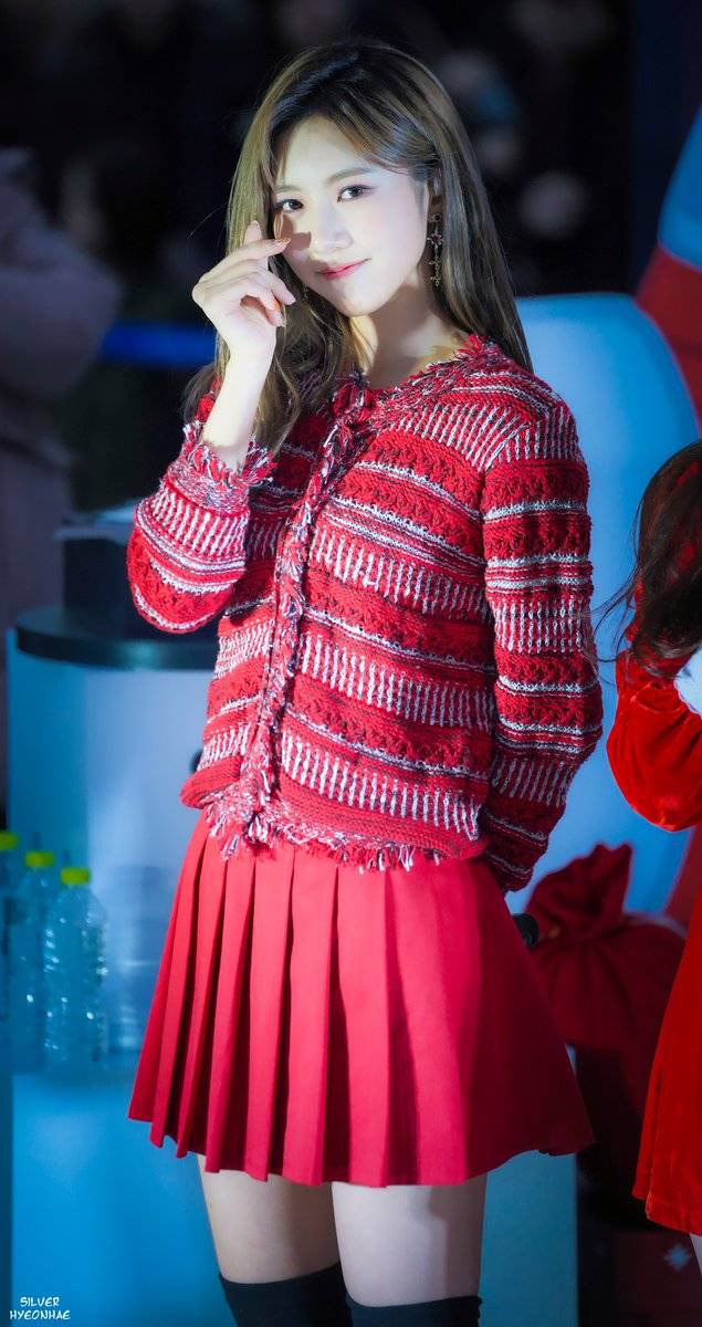 Yoo Heart | Scrolller