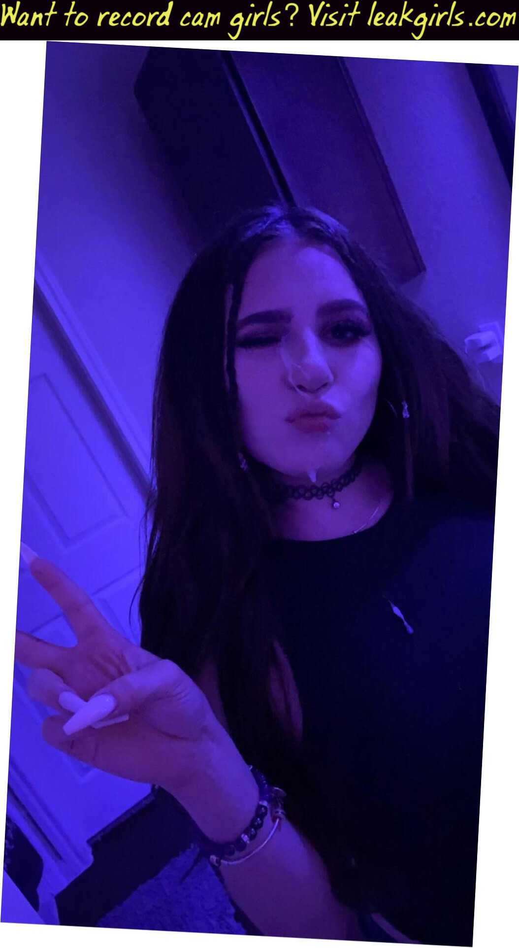 You better show some love because my eye burns 😂😜🤪 | Scrolller