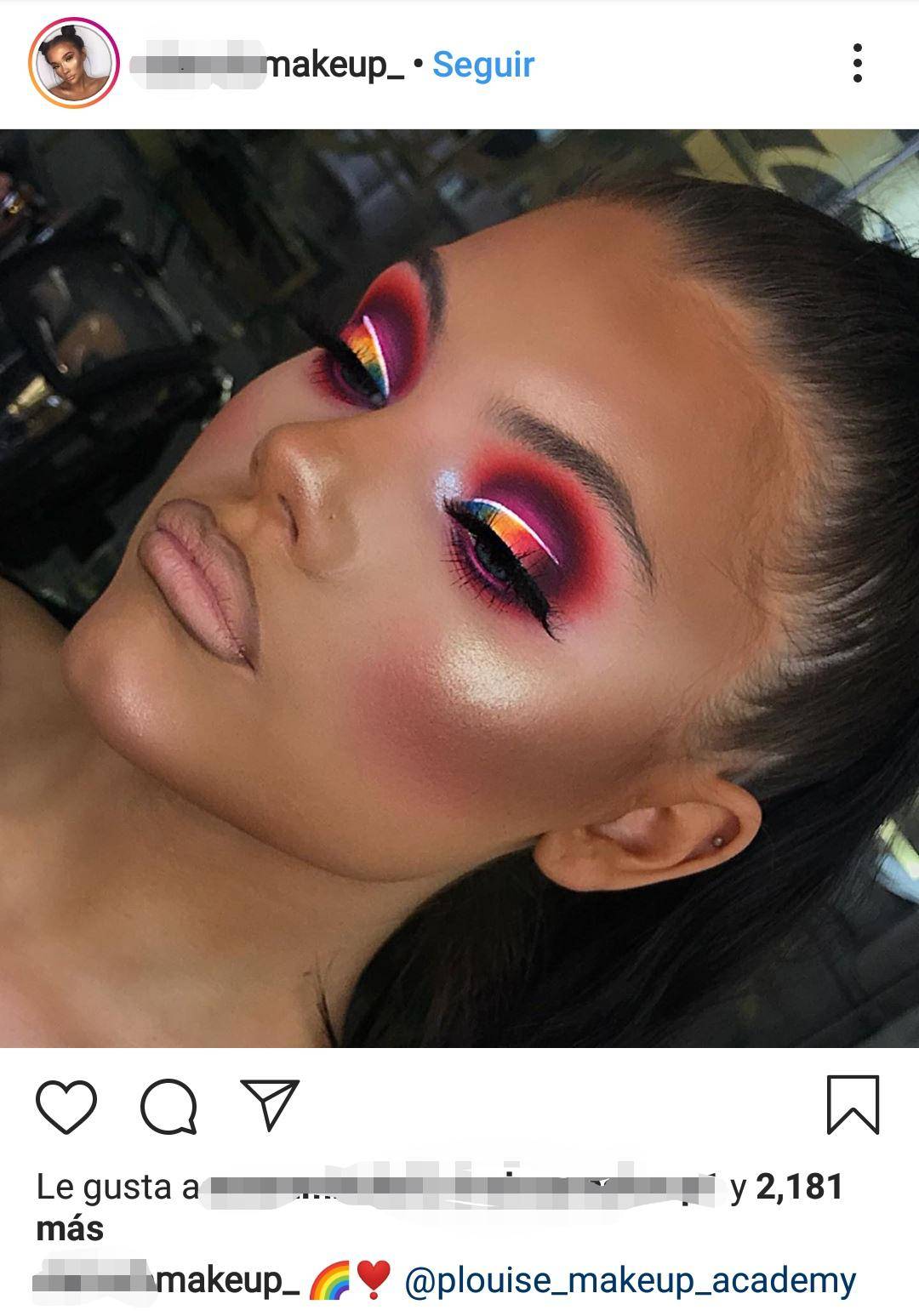 You can see her real skin tone in her hair line. . . | Scrolller