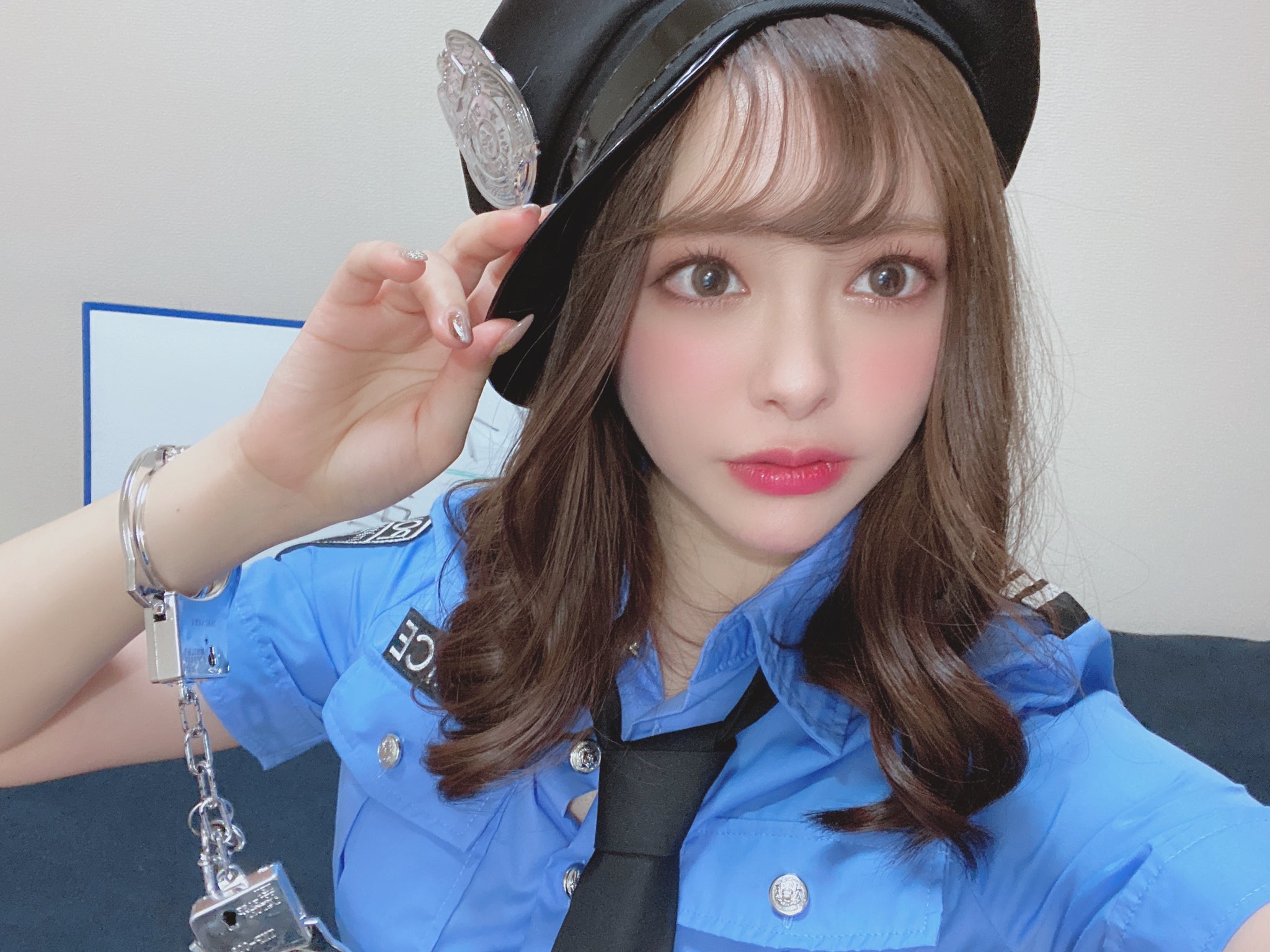 You’re under arrest! 👮‍♀️ | Scrolller