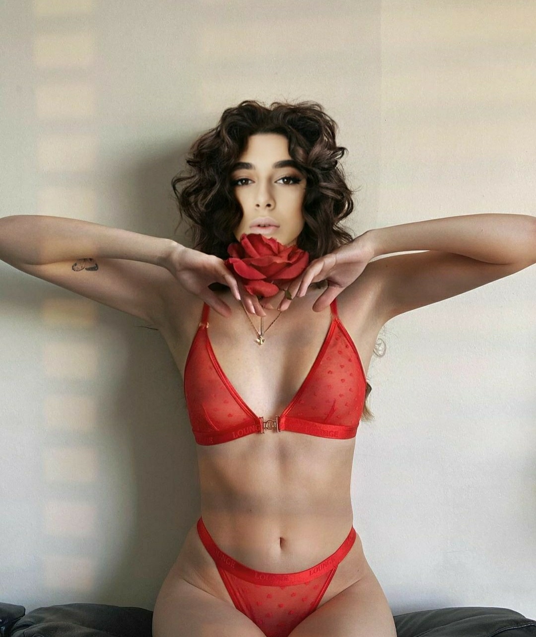 You up ,daddy? Wanna have fun?😋🥵 | Scrolller