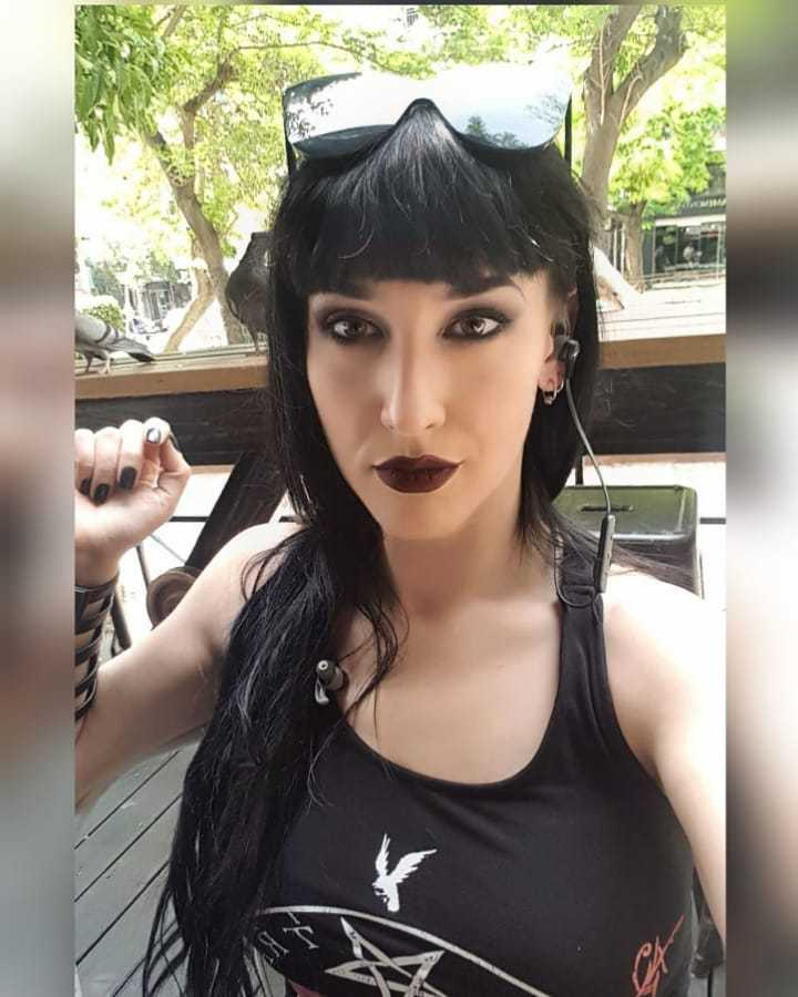 I'm kind and lovely goddess seeking for trustworthy and obedient sissy slave to worship me ...