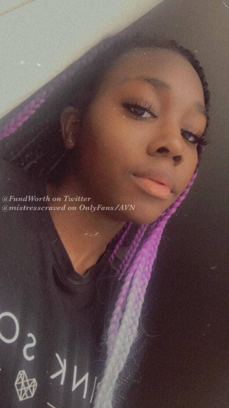 Your Mistress just made a quick humiliation video while between classes. 💀Get your useless ass ...