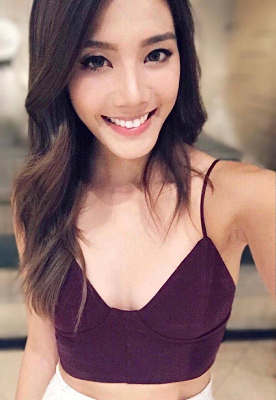 Your wish is my command | Scrolller