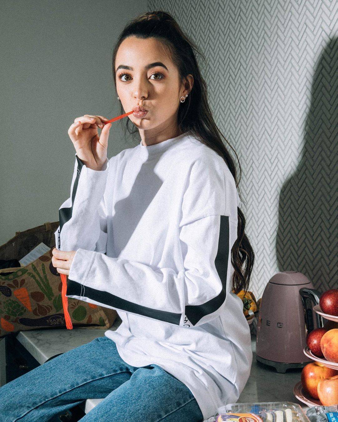 Yum - Veronica | Scrolller